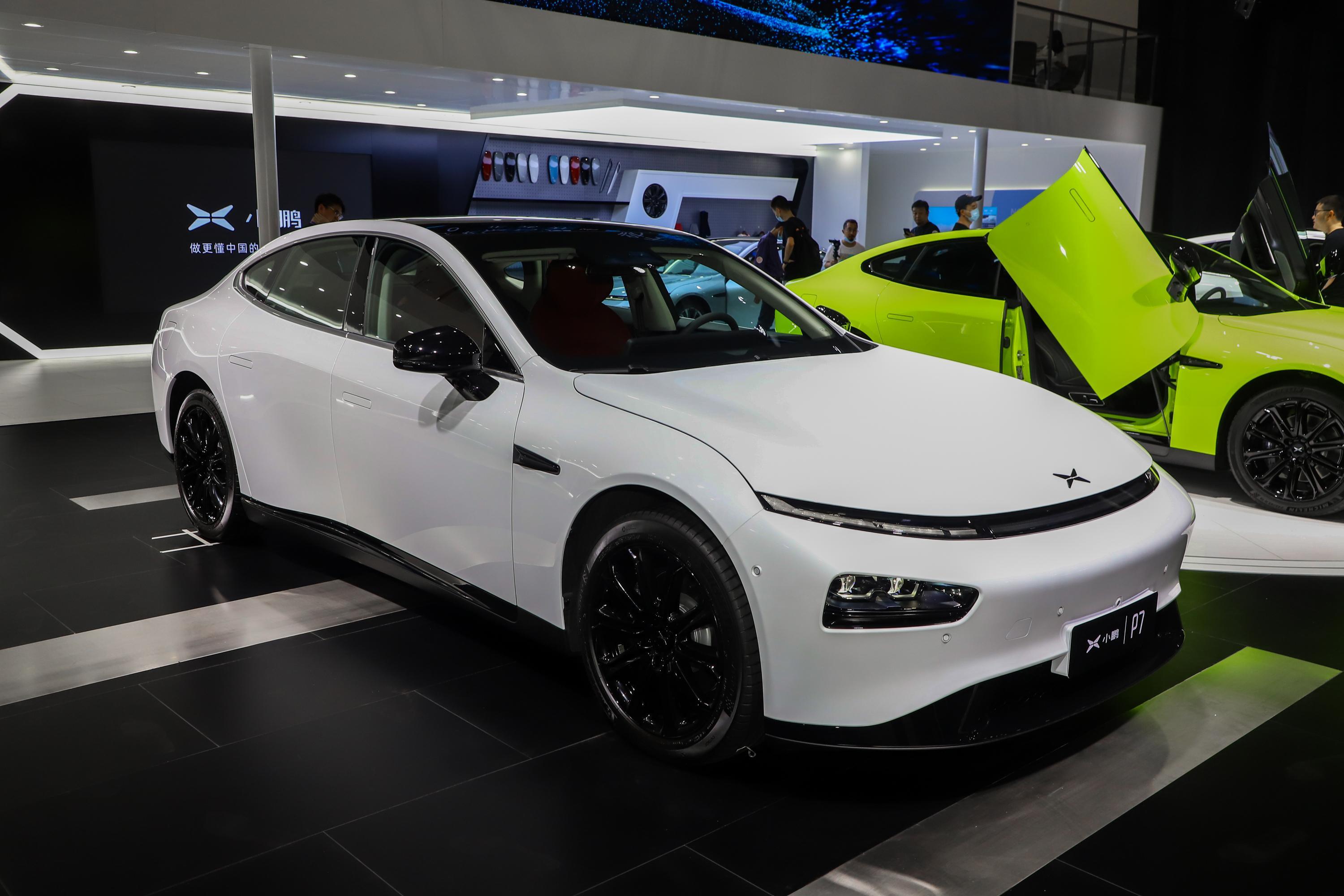 【小鹏P7图片-汽车图片大全】-易车