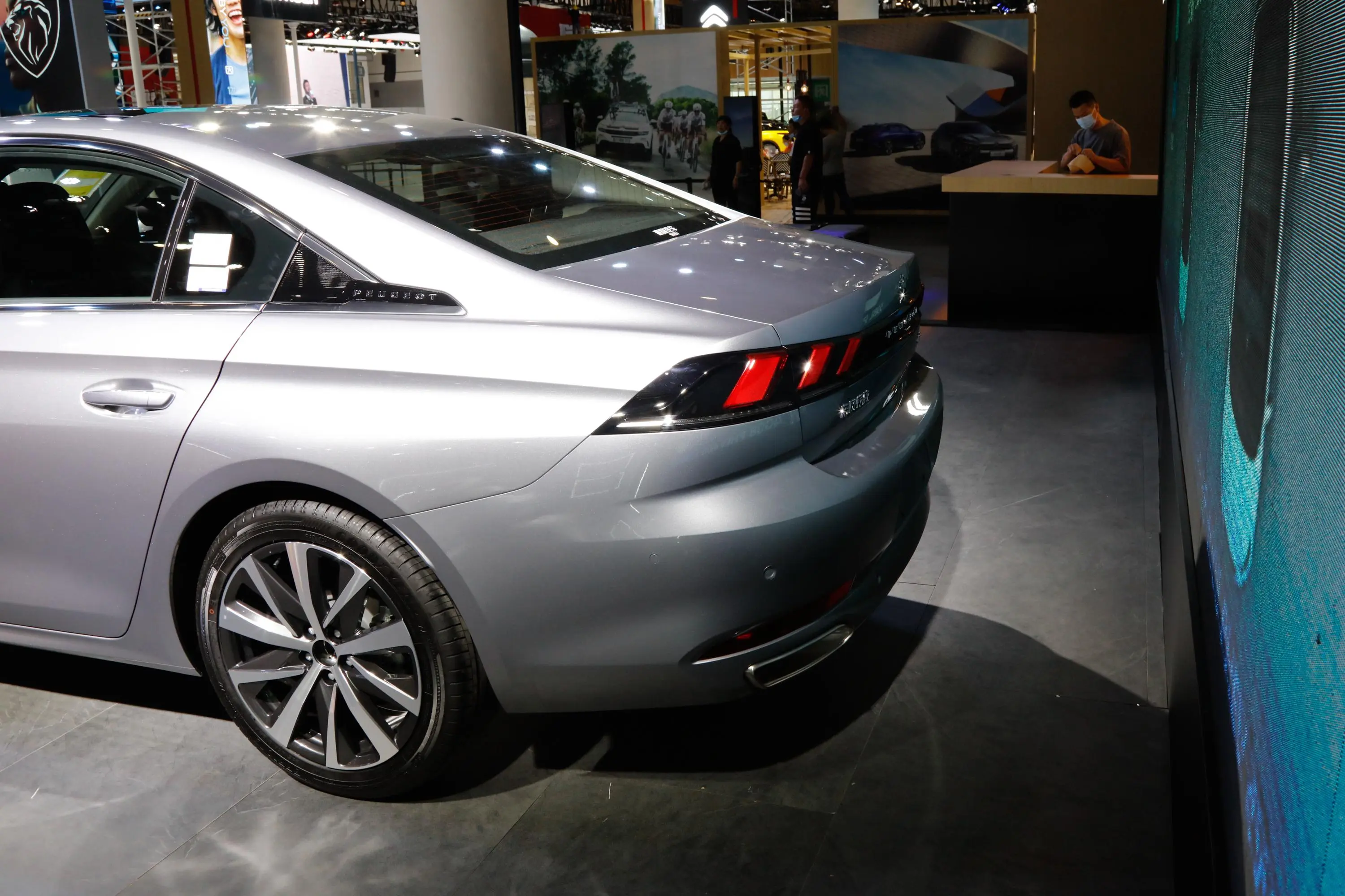 【标致508L图片-汽车图片大全】-易车