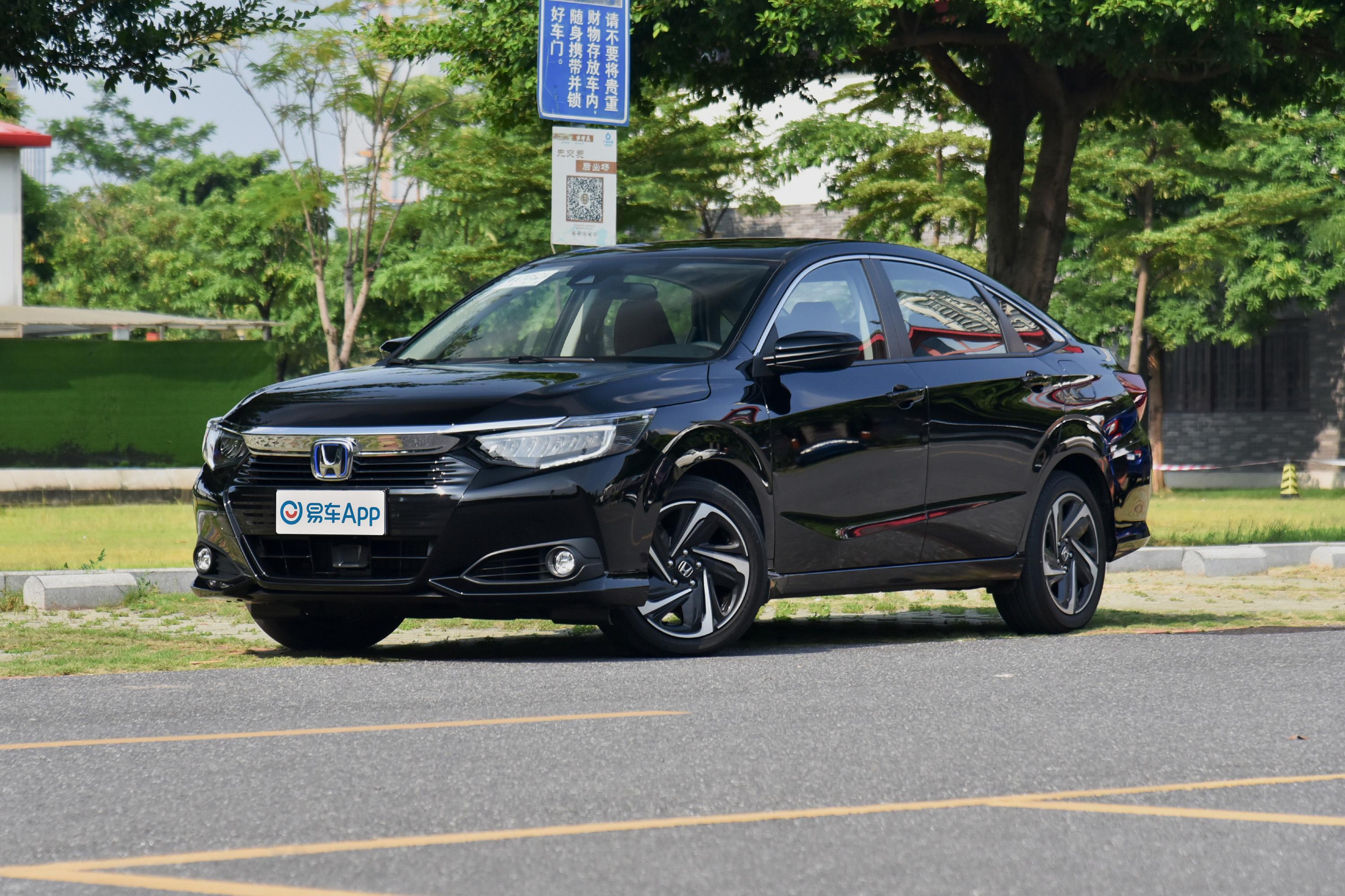 【凌派锐·混动 1.5L E-CVT 锐·旗舰版侧前45度车头向左水平图片-汽车图片大全】-易车