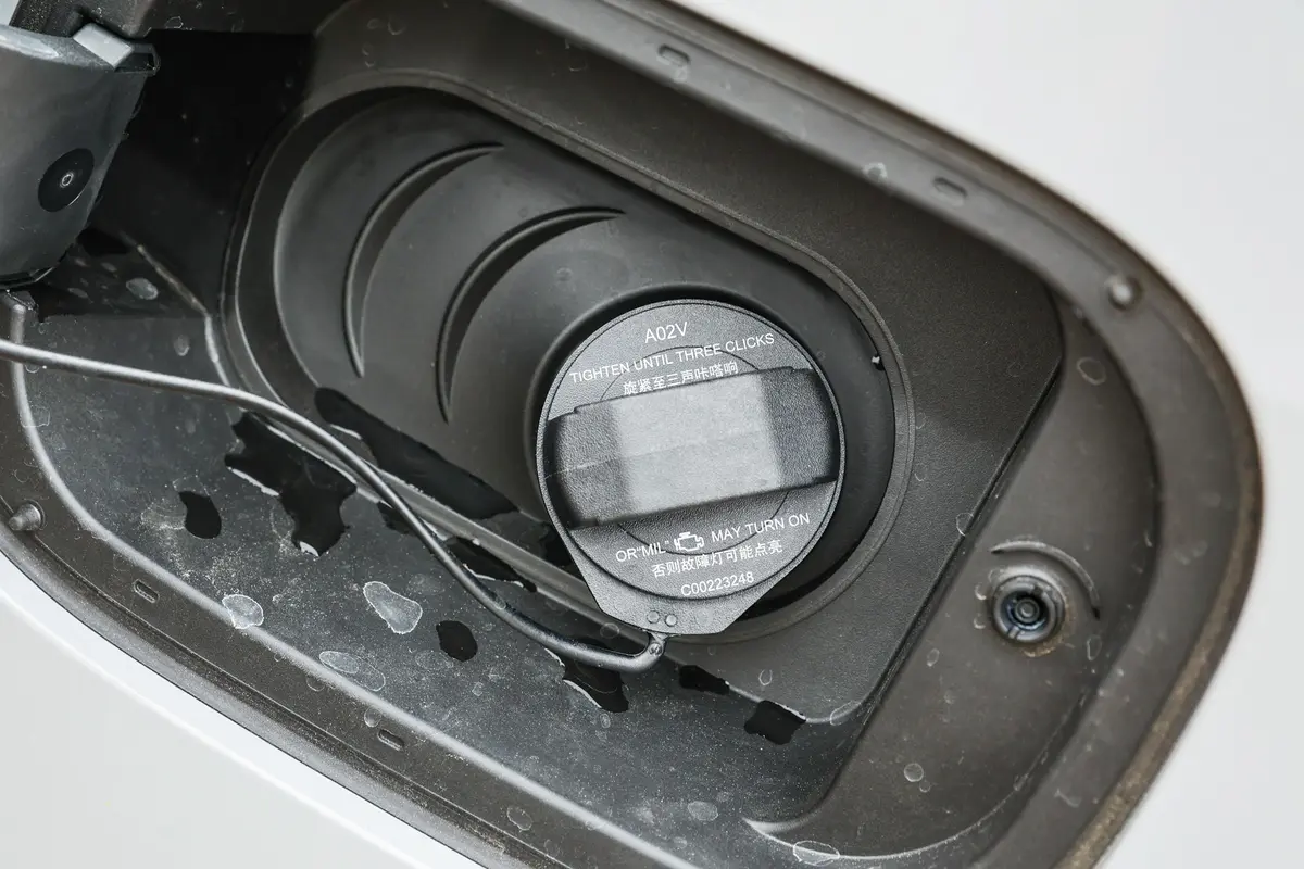 【上汽大通MAXUS G902.0T 星际旗舰版 6座外观图片-汽车图片大全】-易车