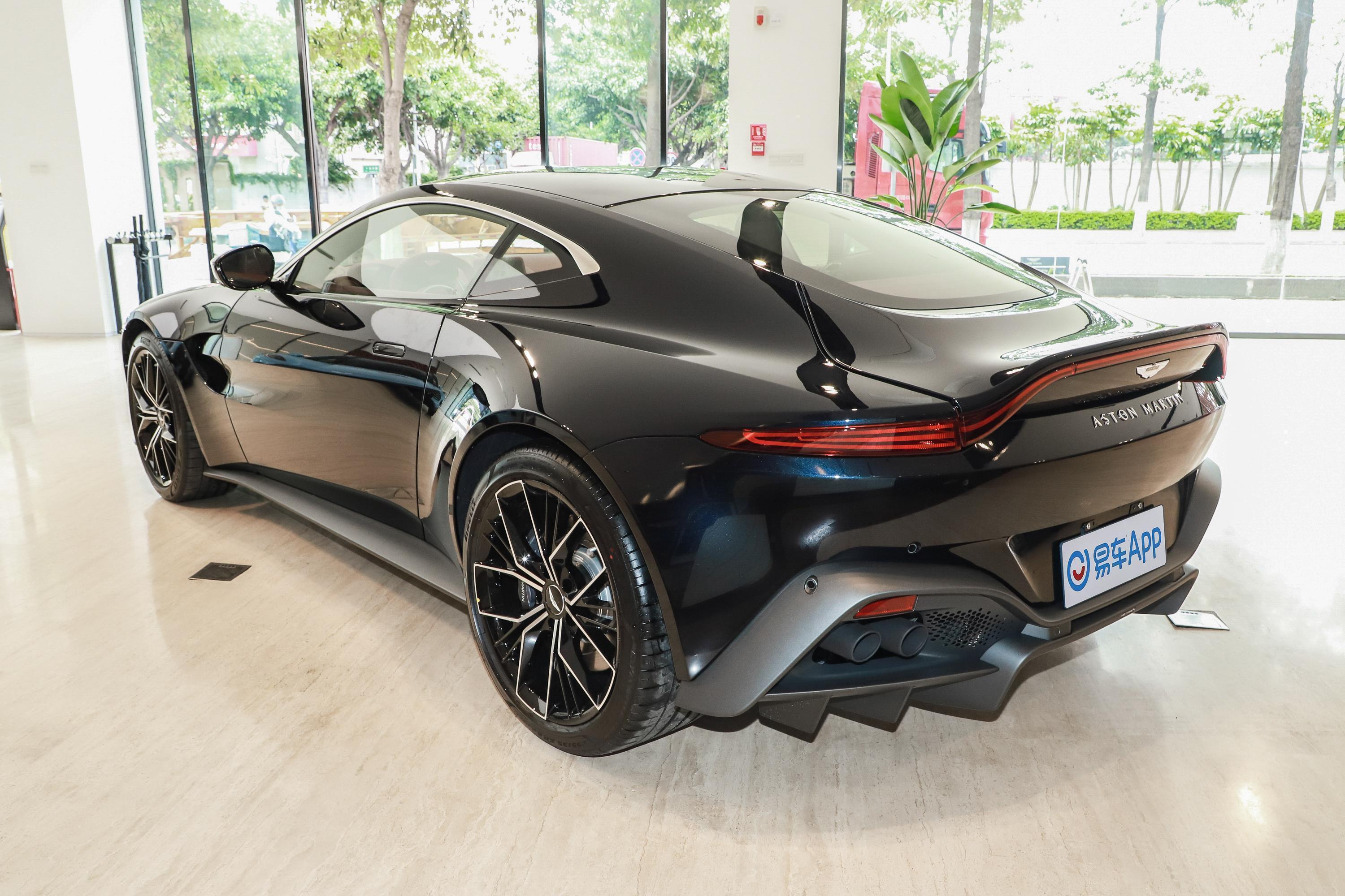 【V8 Vantage4.0T V8 Coupe侧后45度车头向左水平图片-汽车图片大全】-易车