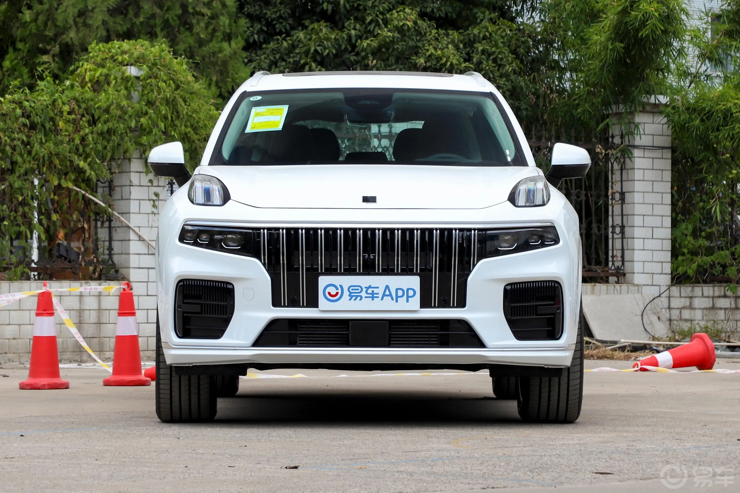 【领克092.0T 手自一体 Pro 7座正前水平图片-汽车图片大全】-易车