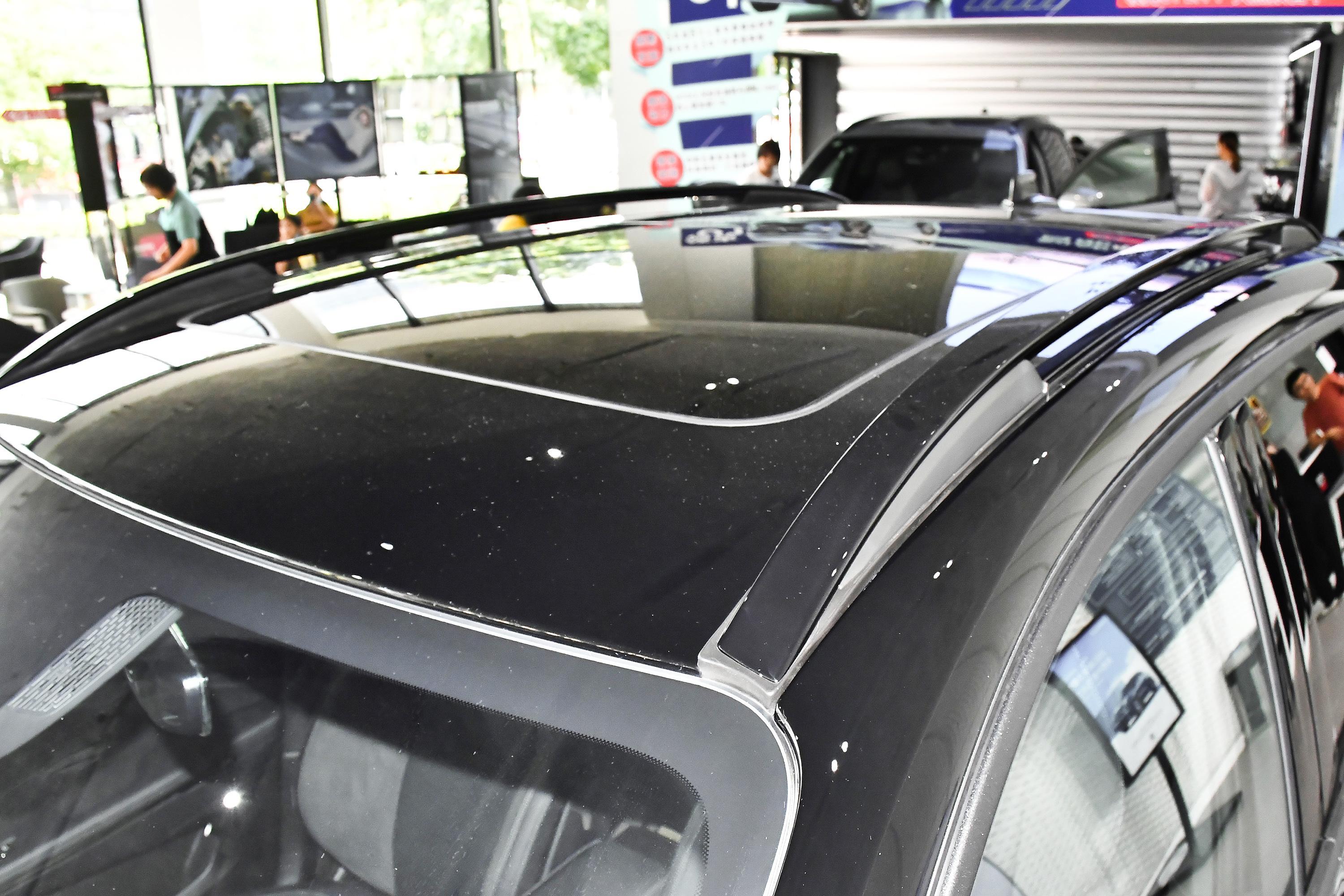 【领克012.0T 四驱劲Halo天窗图片-汽车图片大全】-易车