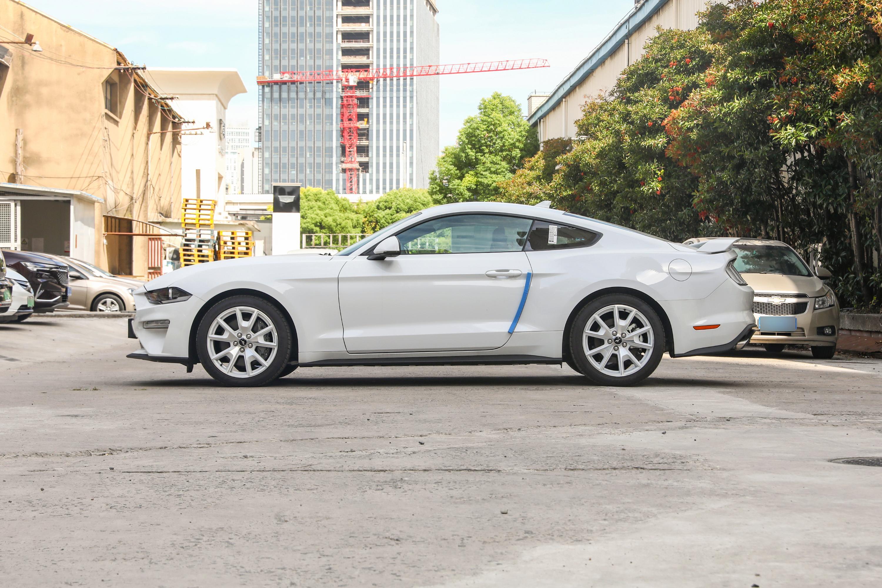 【Mustang2.3T 元光极昼限量版正侧车头向左水平图片-汽车图片大全】-易车