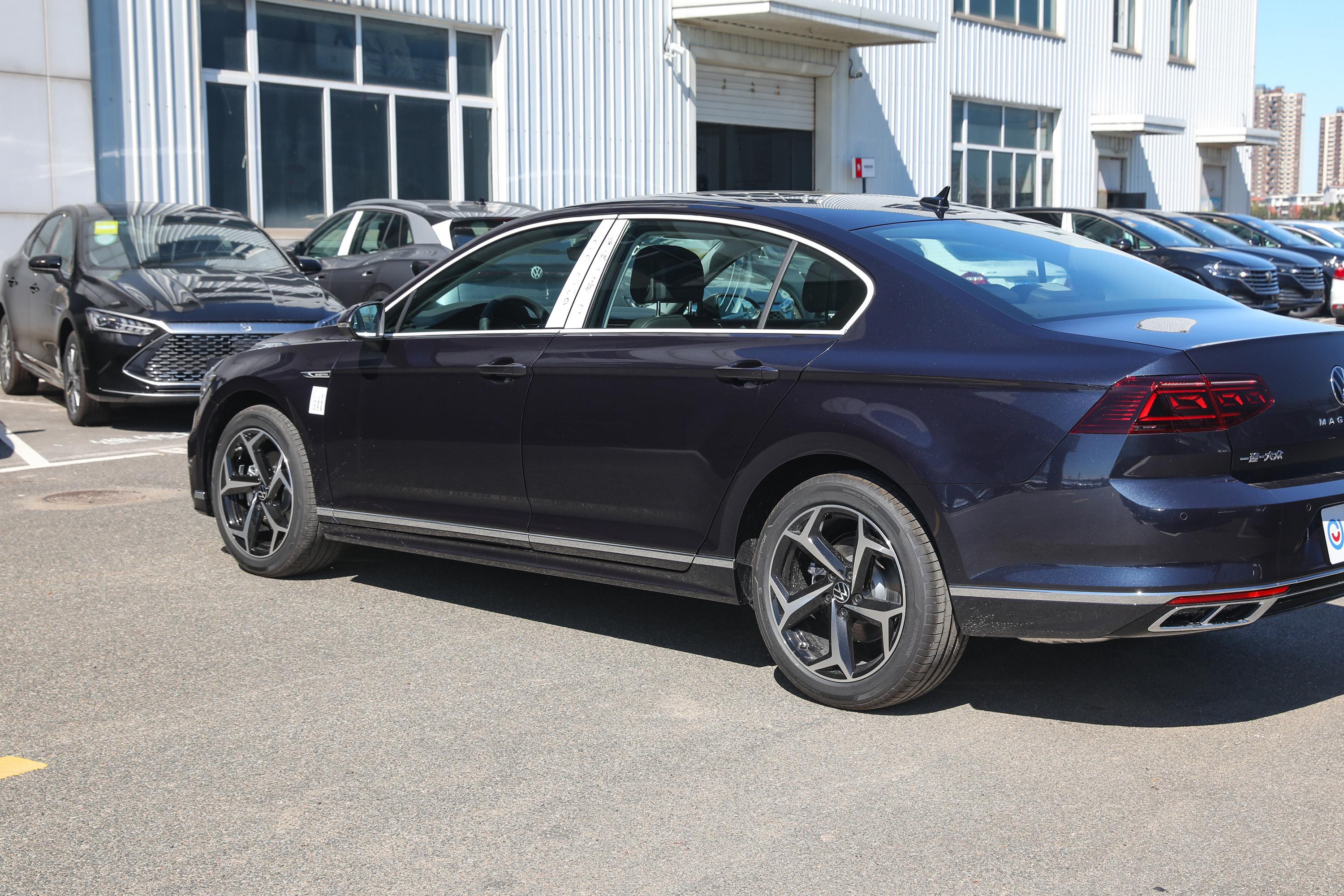 【迈腾200万辆纪念版 330TSI 豪华型外观细节图片-汽车图片大全】-易车