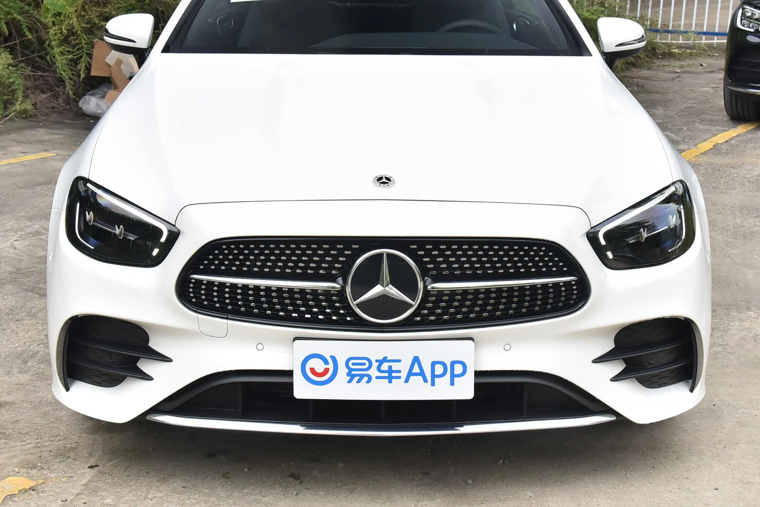 【奔驰E级(进口)E 260 轿跑车外观细节图片-汽车图片大全】-易车