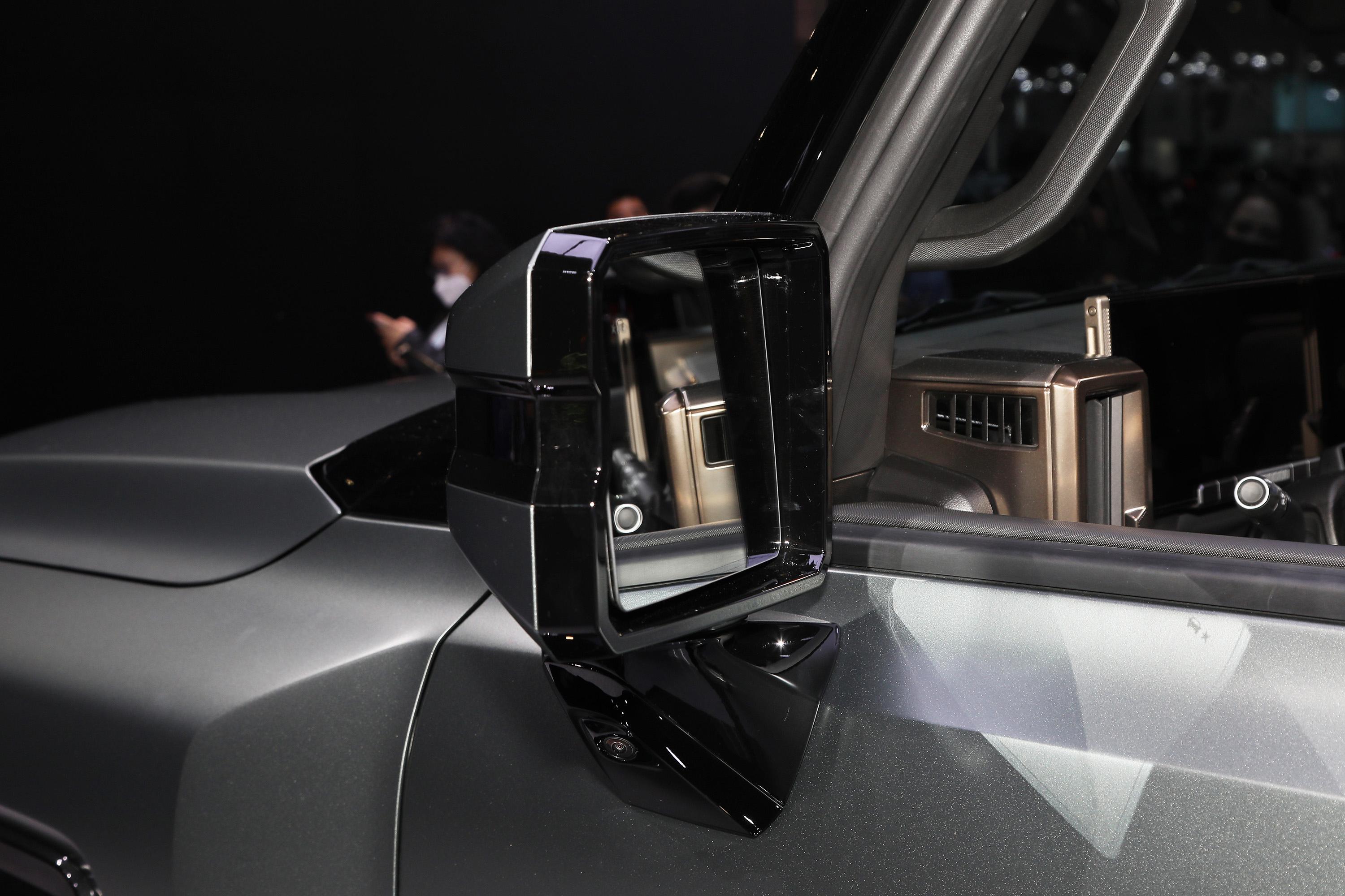 【HUMMER EV SUV顶配版后视镜镜面图片-汽车图片大全】-易车