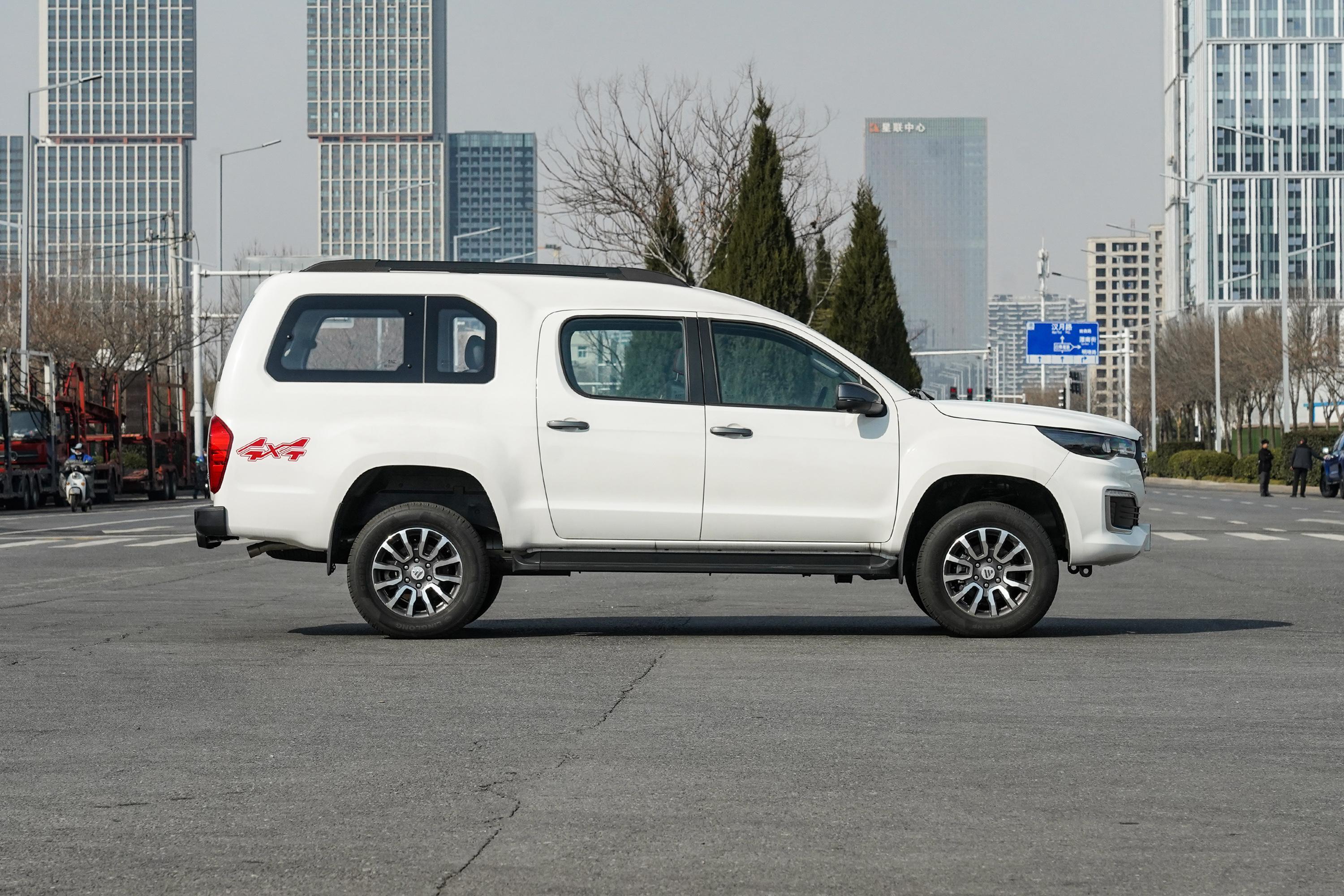 【大将军F9 SUV2.0T 自动四驱豪华型正侧车头向右水平图片-汽车图片大全】-易车
