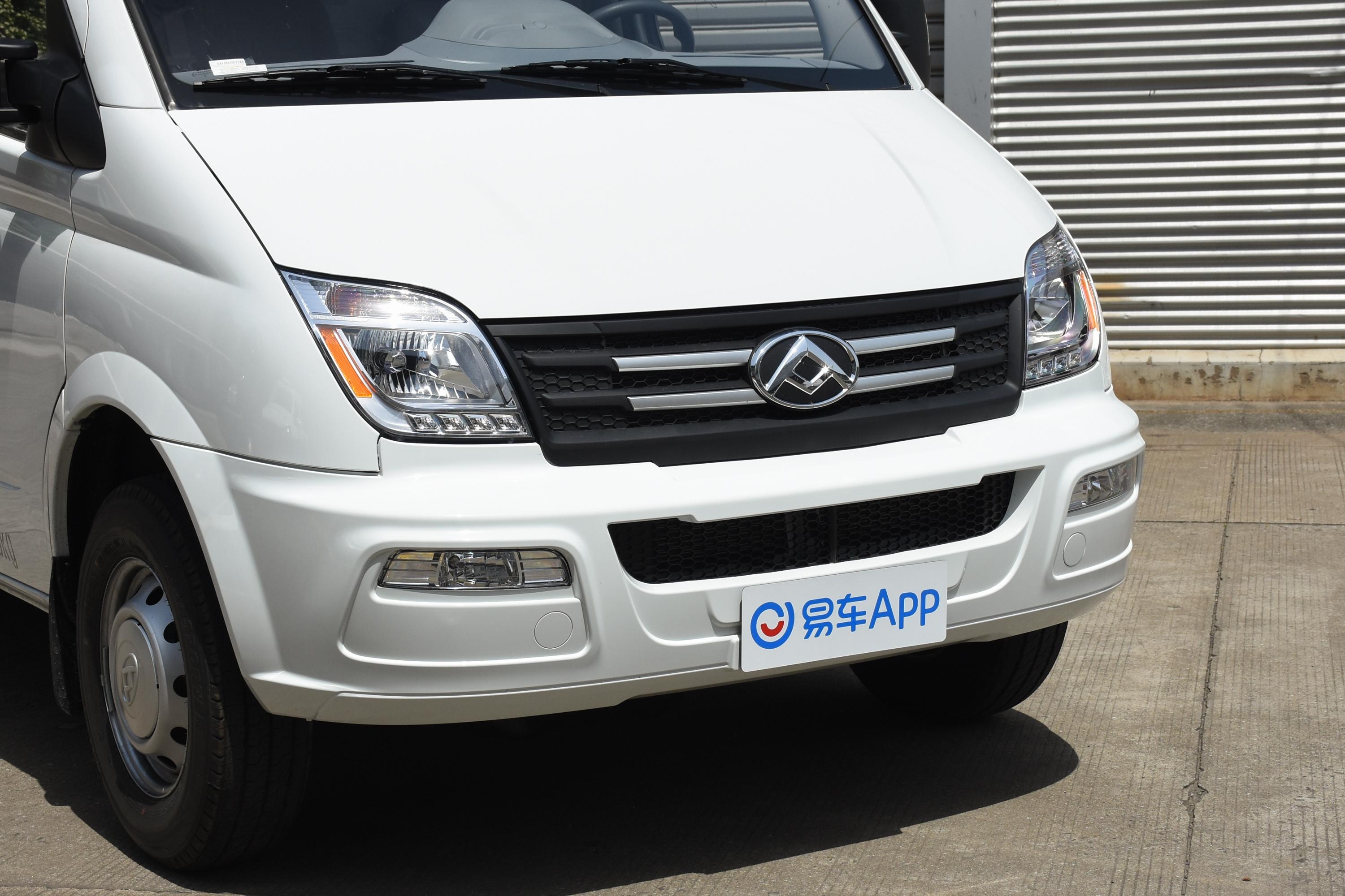 【新途V80城配王 2.0T AMT长轴中顶 3座外观图片-汽车图片大全】-易车