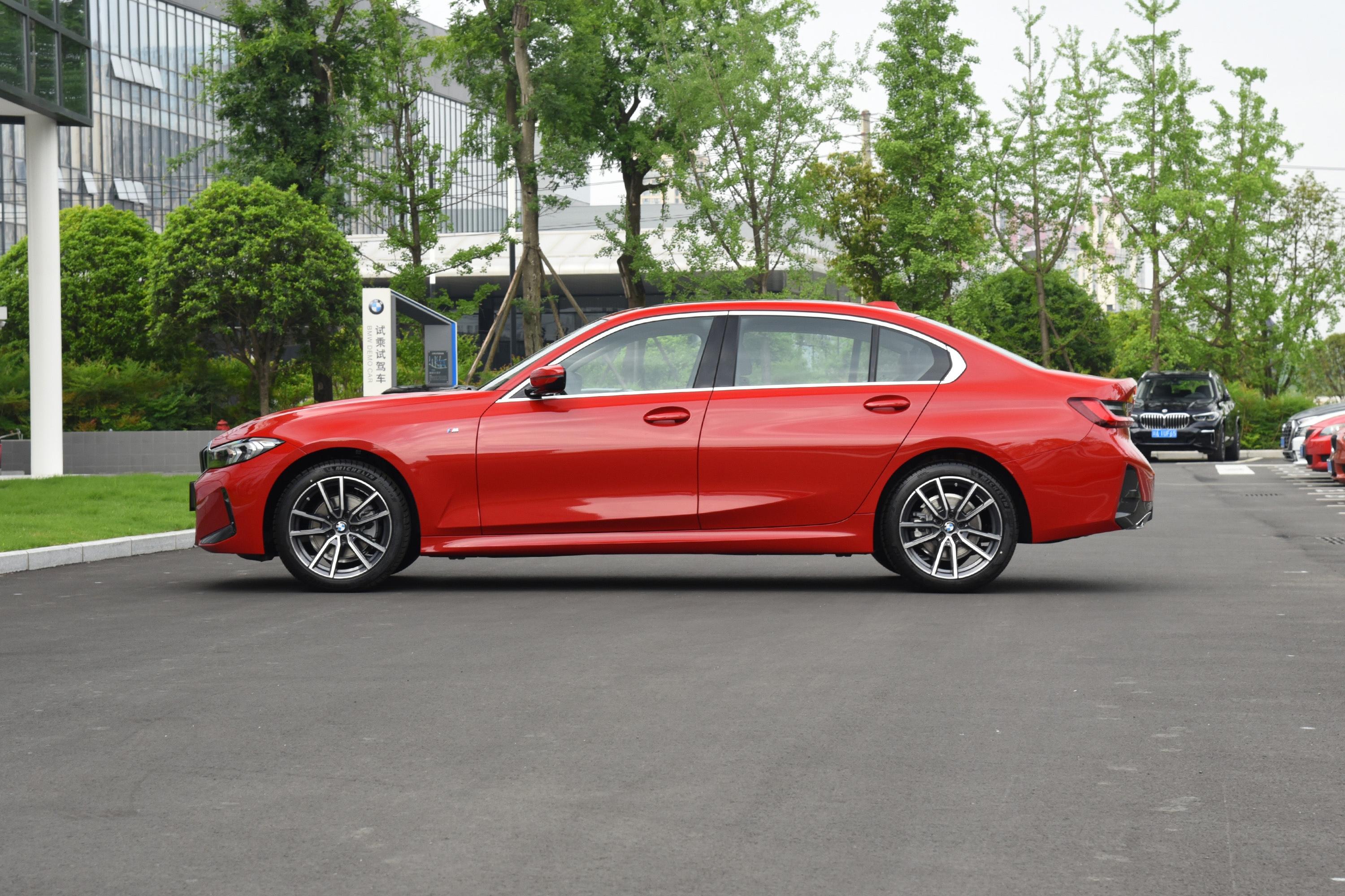 【宝马3系320Li M运动套装正侧车头向左水平图片-汽车图片大全】-易车