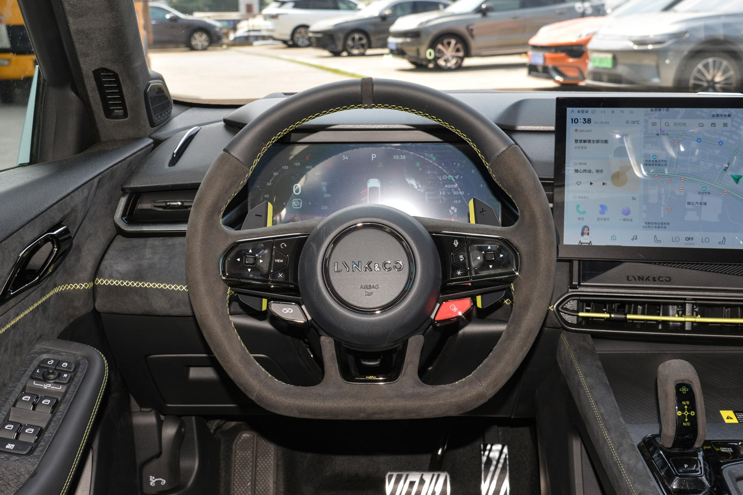 【领克0303+ 2.0T 自动四驱驭风版 5座方向盘图片-汽车图片大全】-易车