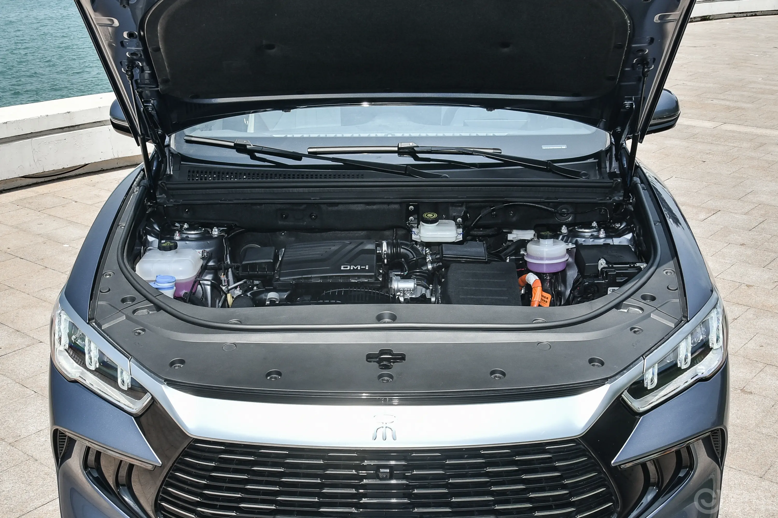 【宋Pro新能源DM-i 冠军版 1.5L 110km 卓越型前舱整体图片-汽车图片大全】-易车