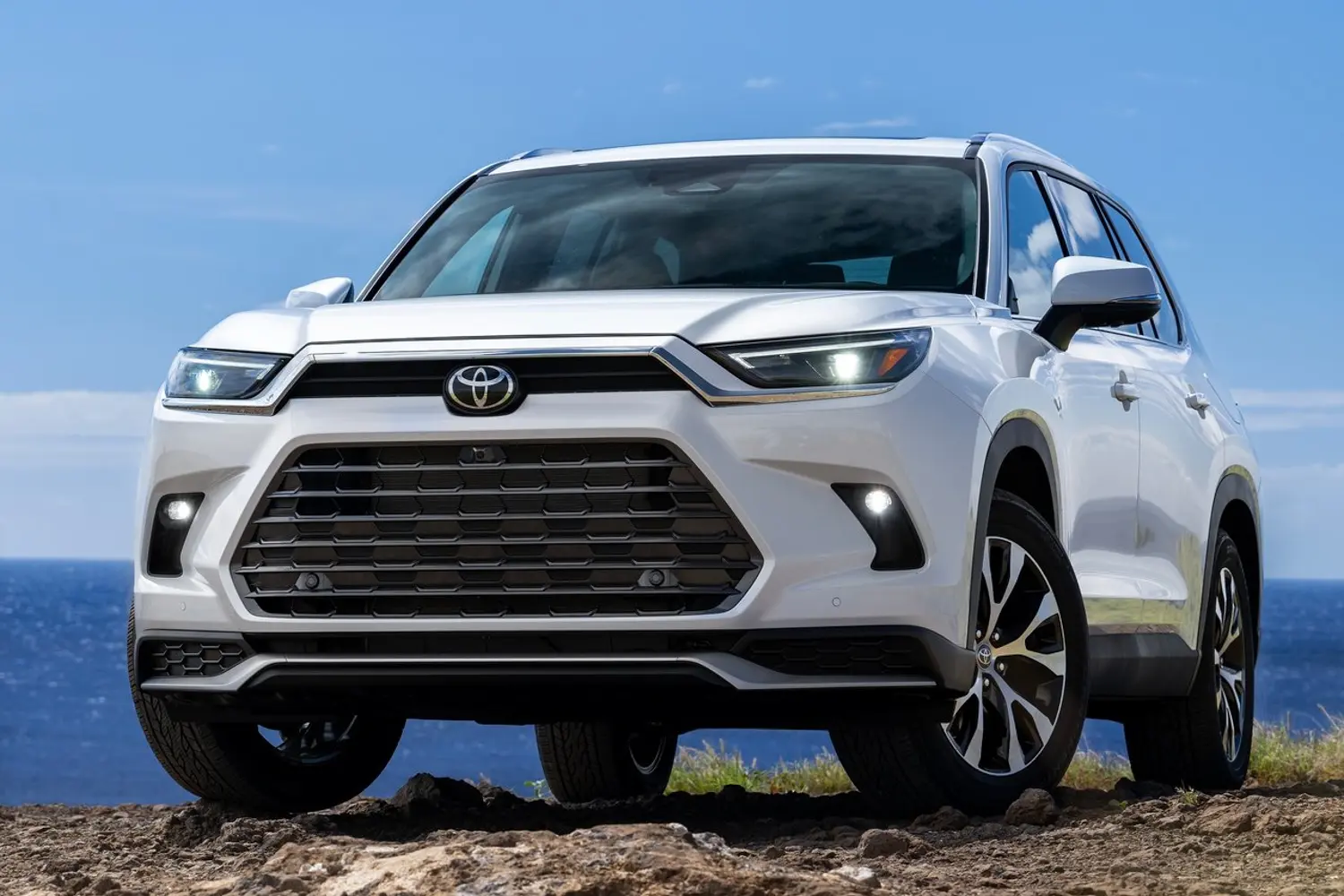 【Grand Highlander图片-汽车图片大全】-易车