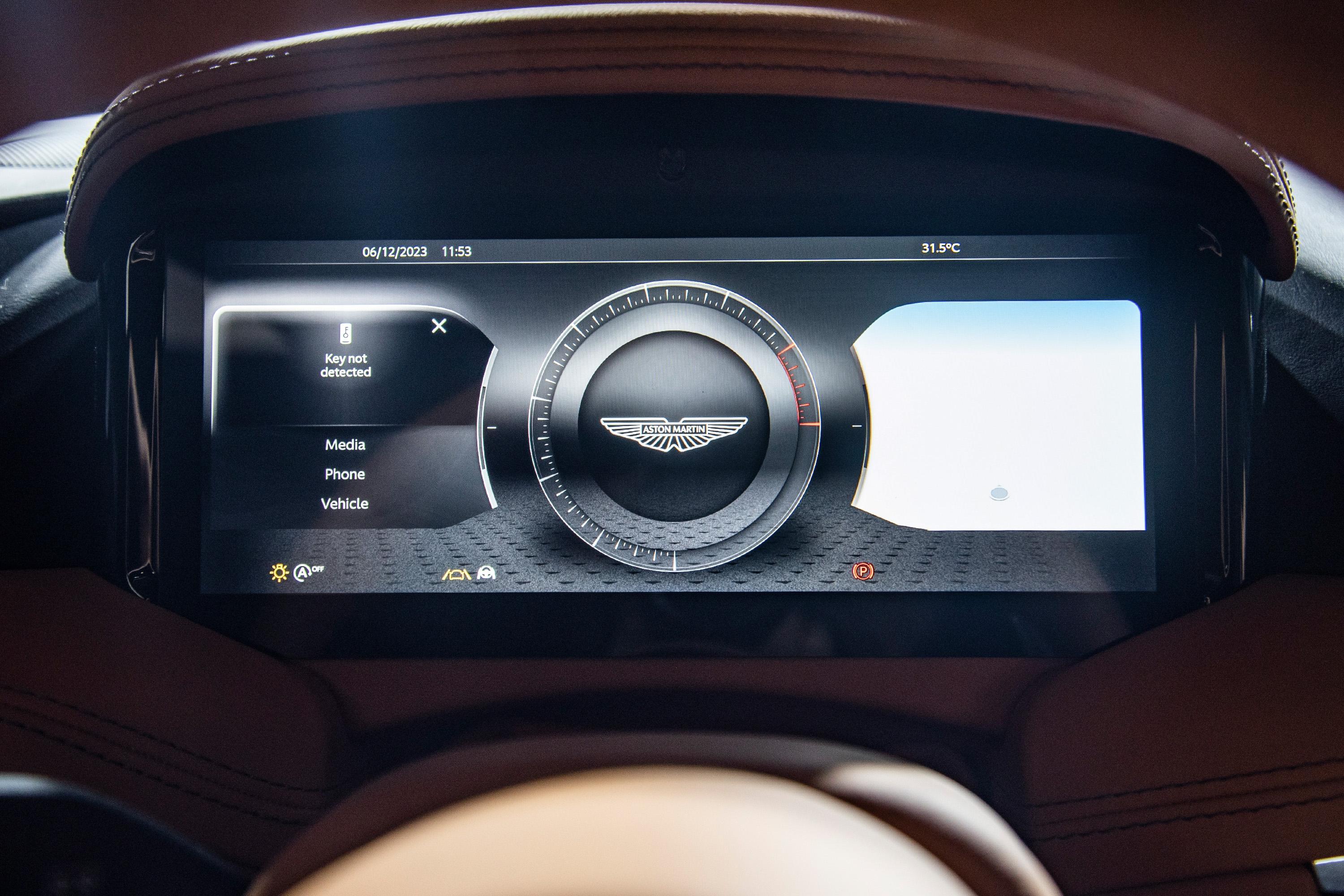 【阿斯顿·马丁DB124.0T V8仪表盘图片-汽车图片大全】-易车