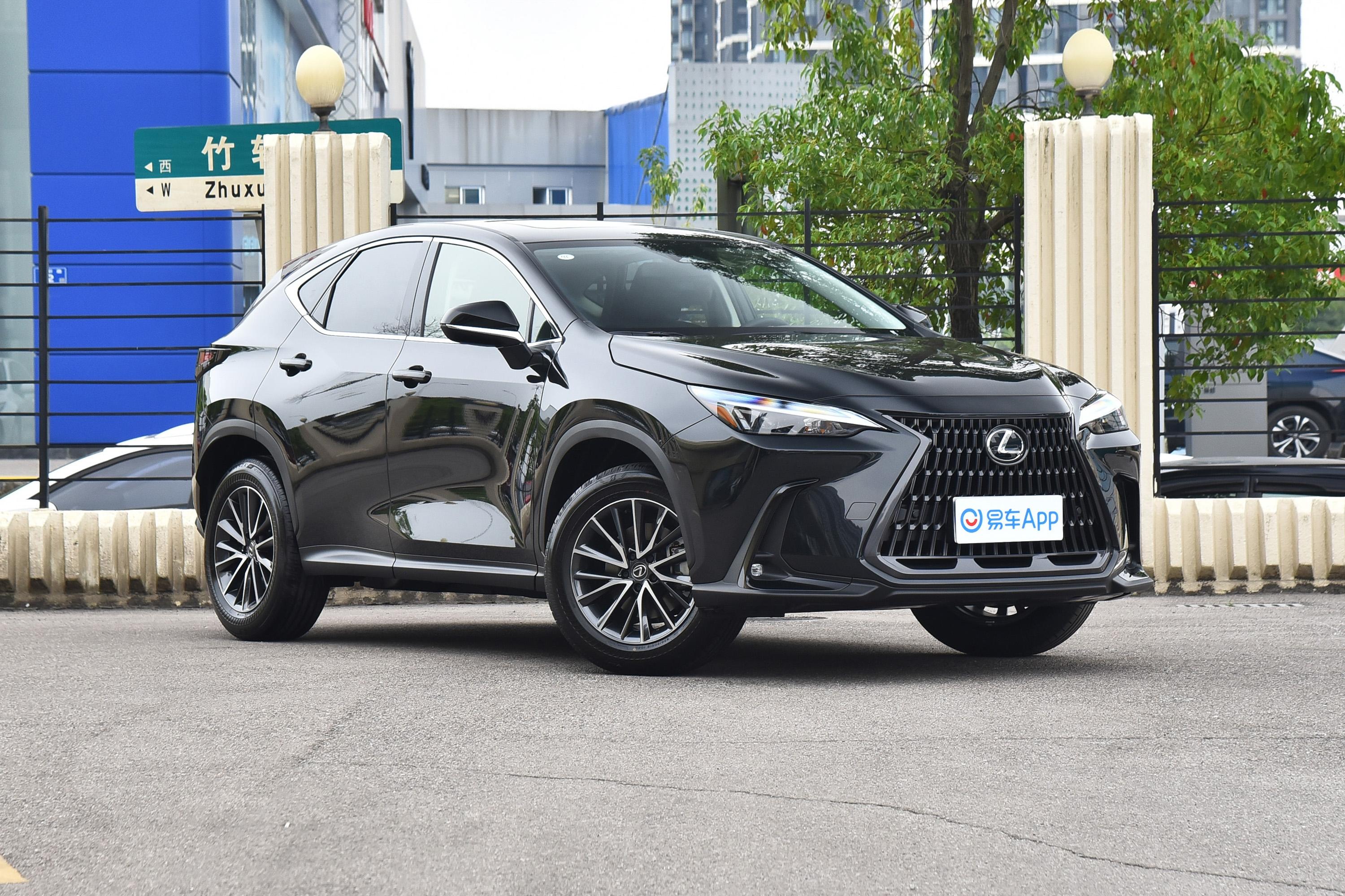 【雷克萨斯NX260 两驱创悦版侧前45度车头向右水平图片-汽车图片大全】-易车