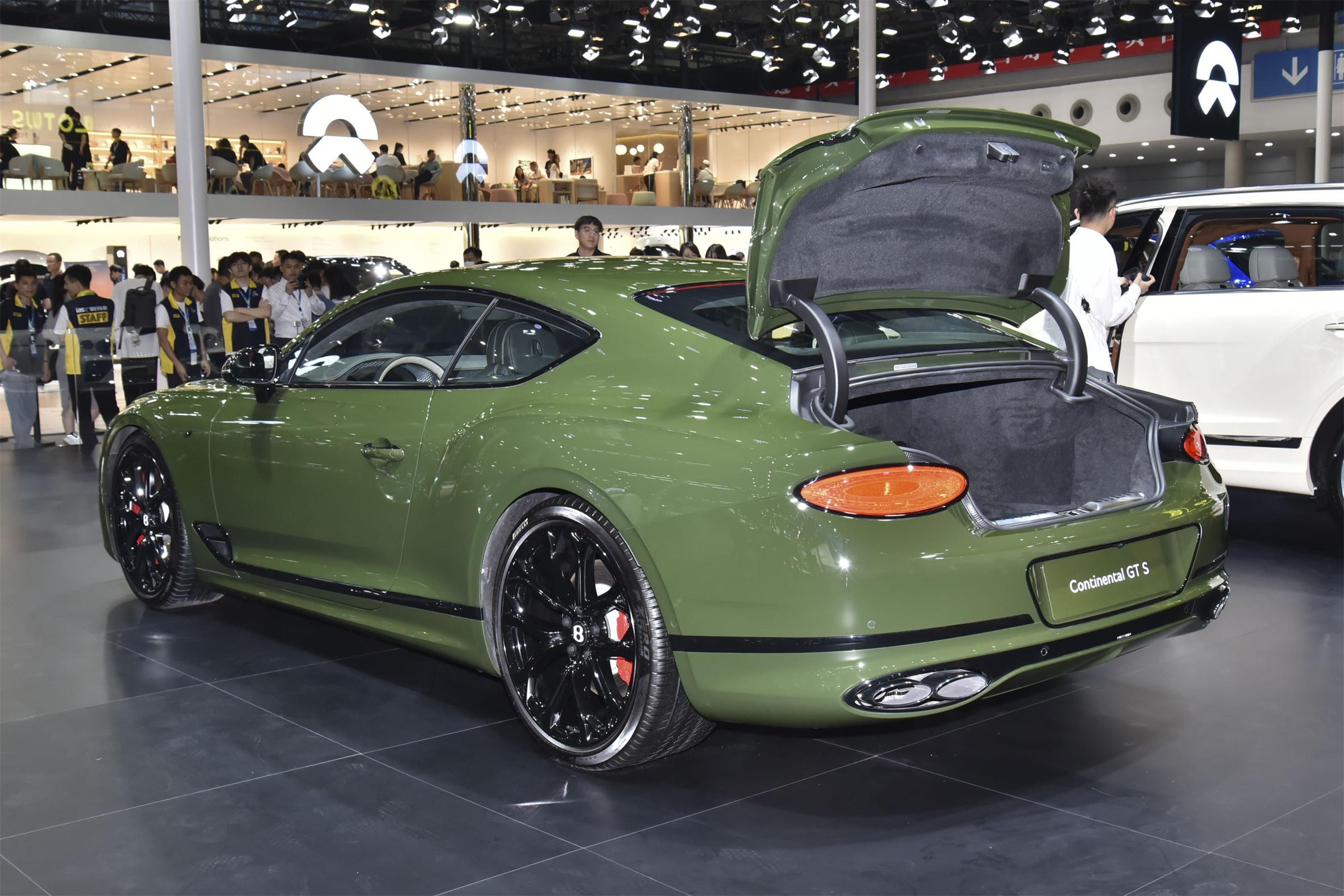 【欧陆4.0T GT S V8后备厢开启45度侧拍图片-汽车图片大全】-易车