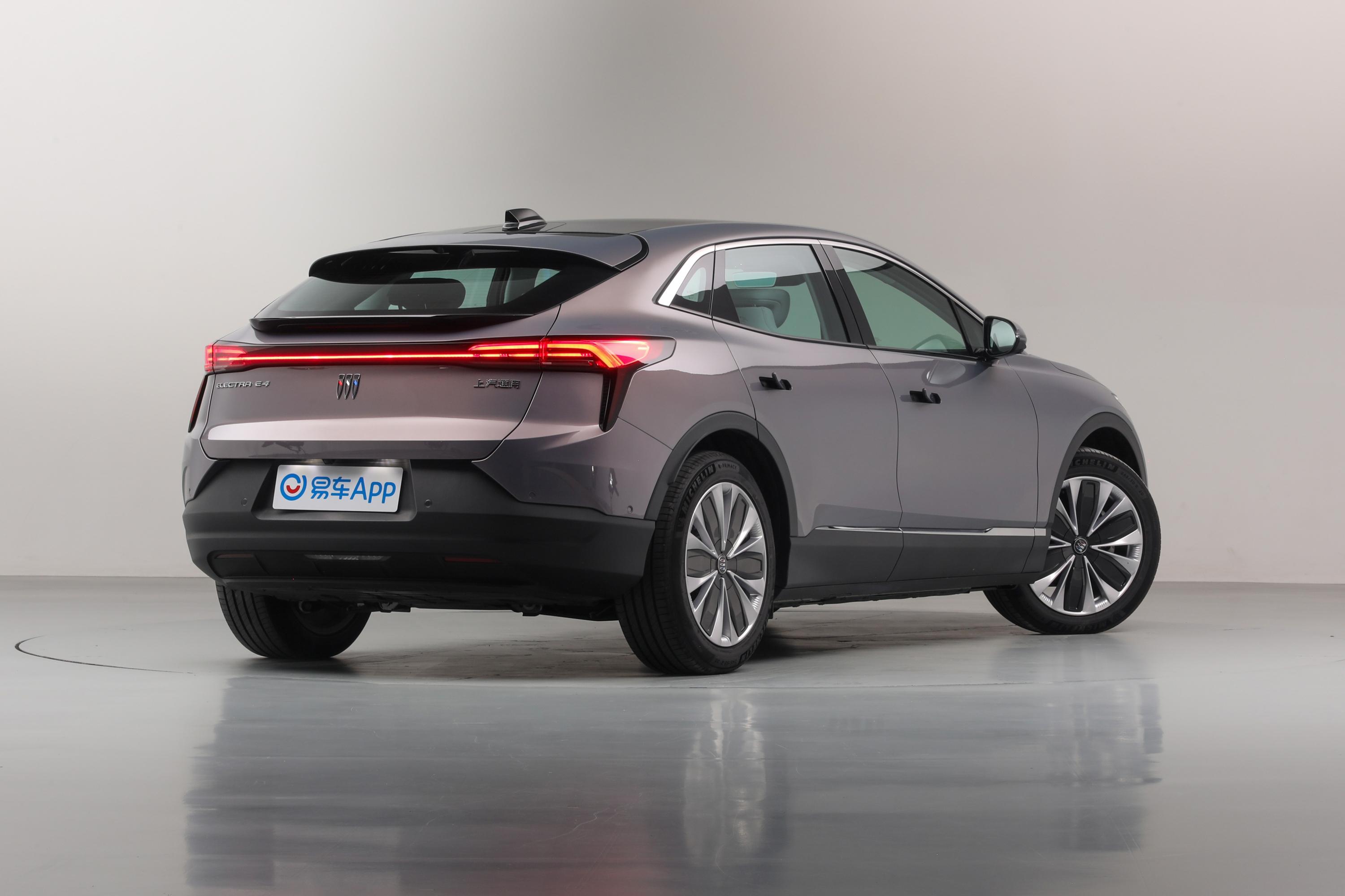 【别克E4530km 前驱臻享版侧后45度车头向右水平图片-汽车图片大全】-易车