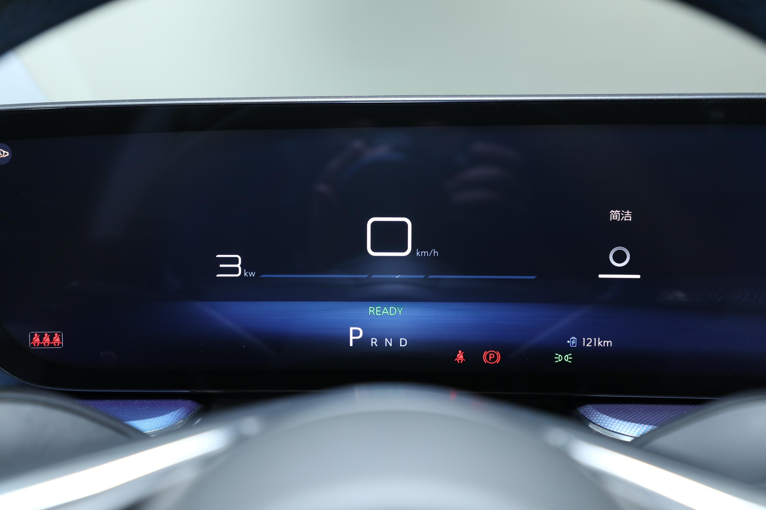 【别克E4530km 前驱臻享版主驾驶位图片-汽车图片大全】-易车