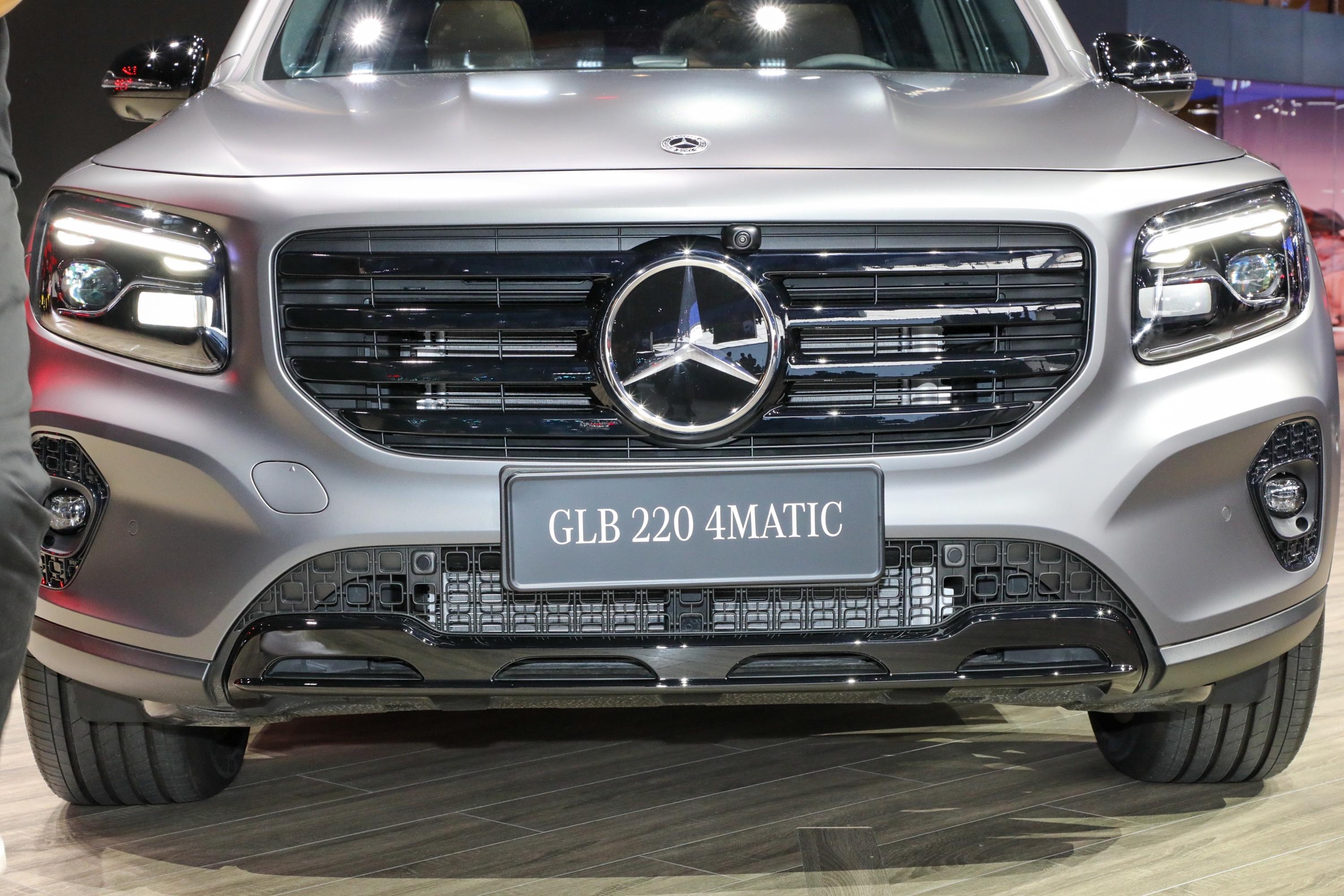 【奔驰GLBGLB 220 4MATIC 7座图片-汽车图片大全】-易车