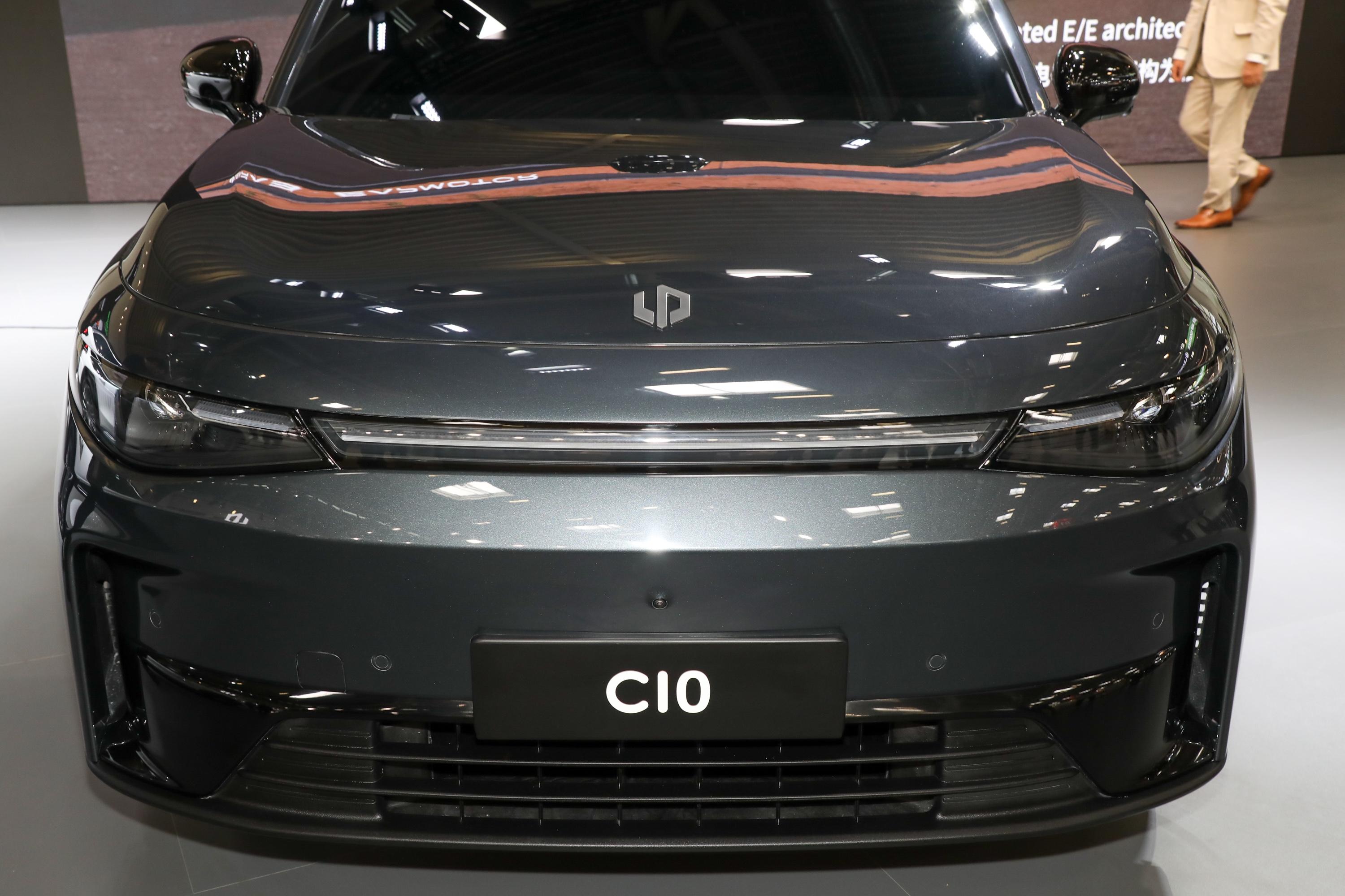 【零跑C10纯电版 530km 530激光雷达版外观图片-汽车图片大全】-易车