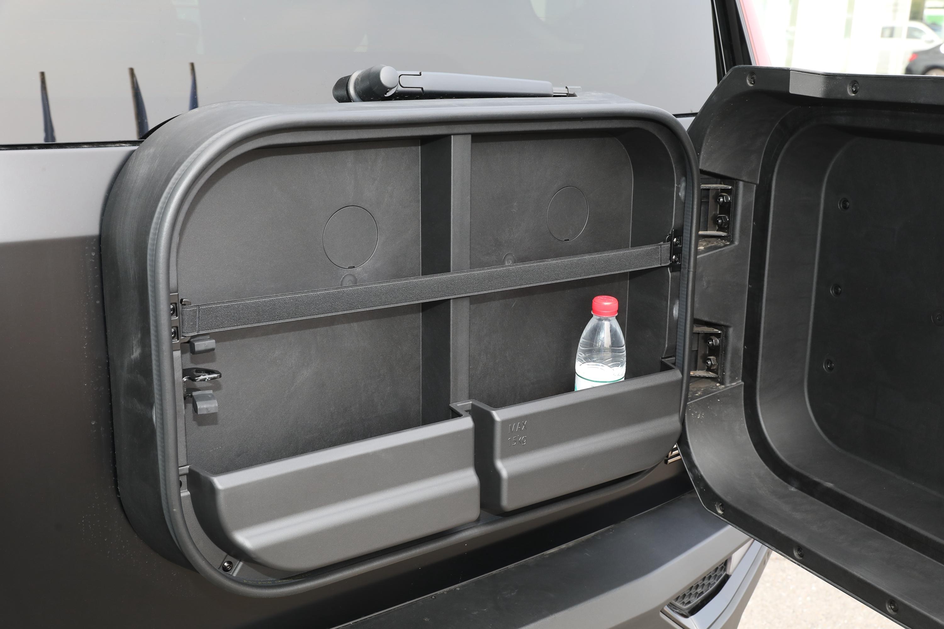 【猛士917纯电动 505km后备厢图片-汽车图片大全】-易车