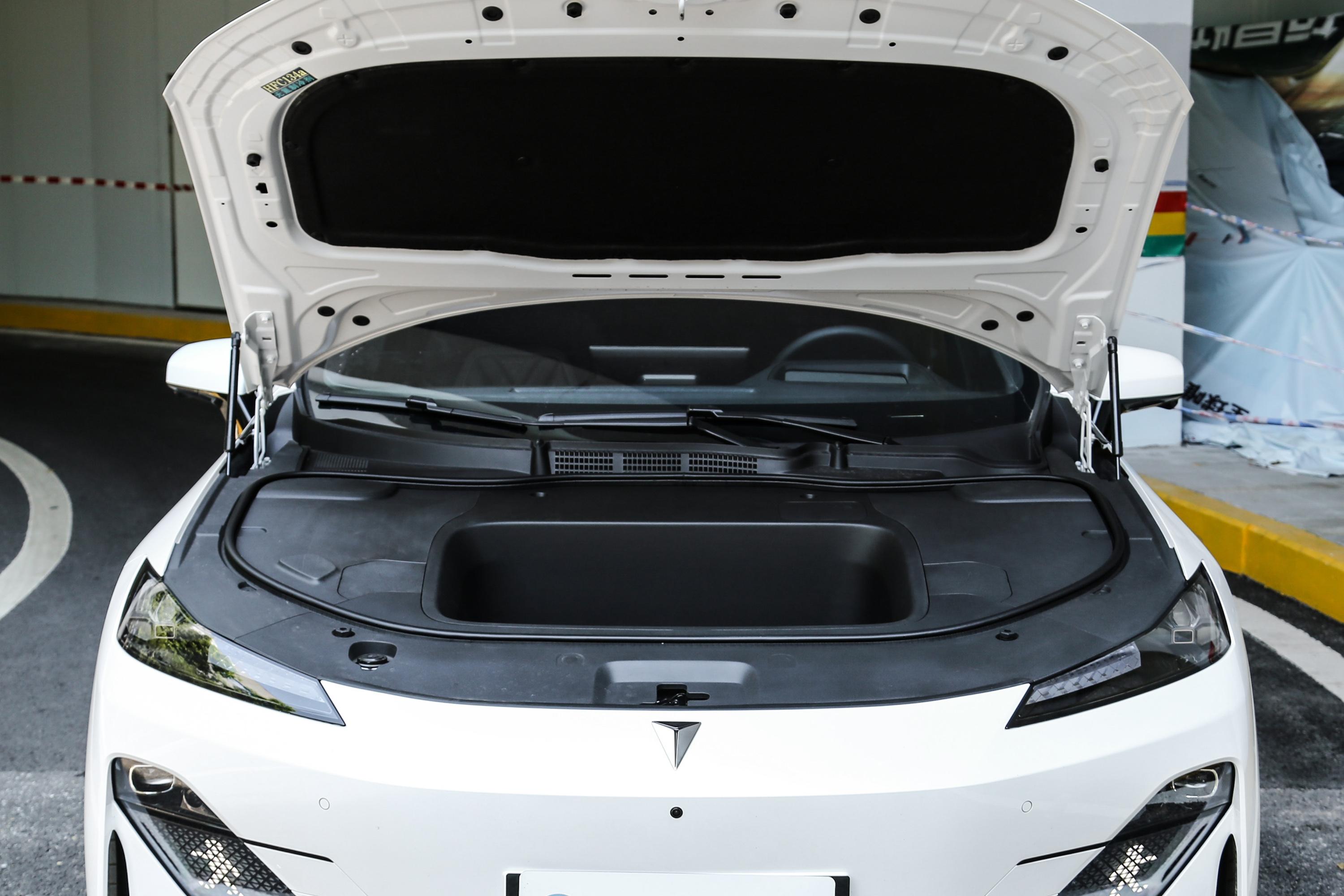 【深蓝SL03纯电版 515km Max发动机舱整体图片-汽车图片大全】-易车