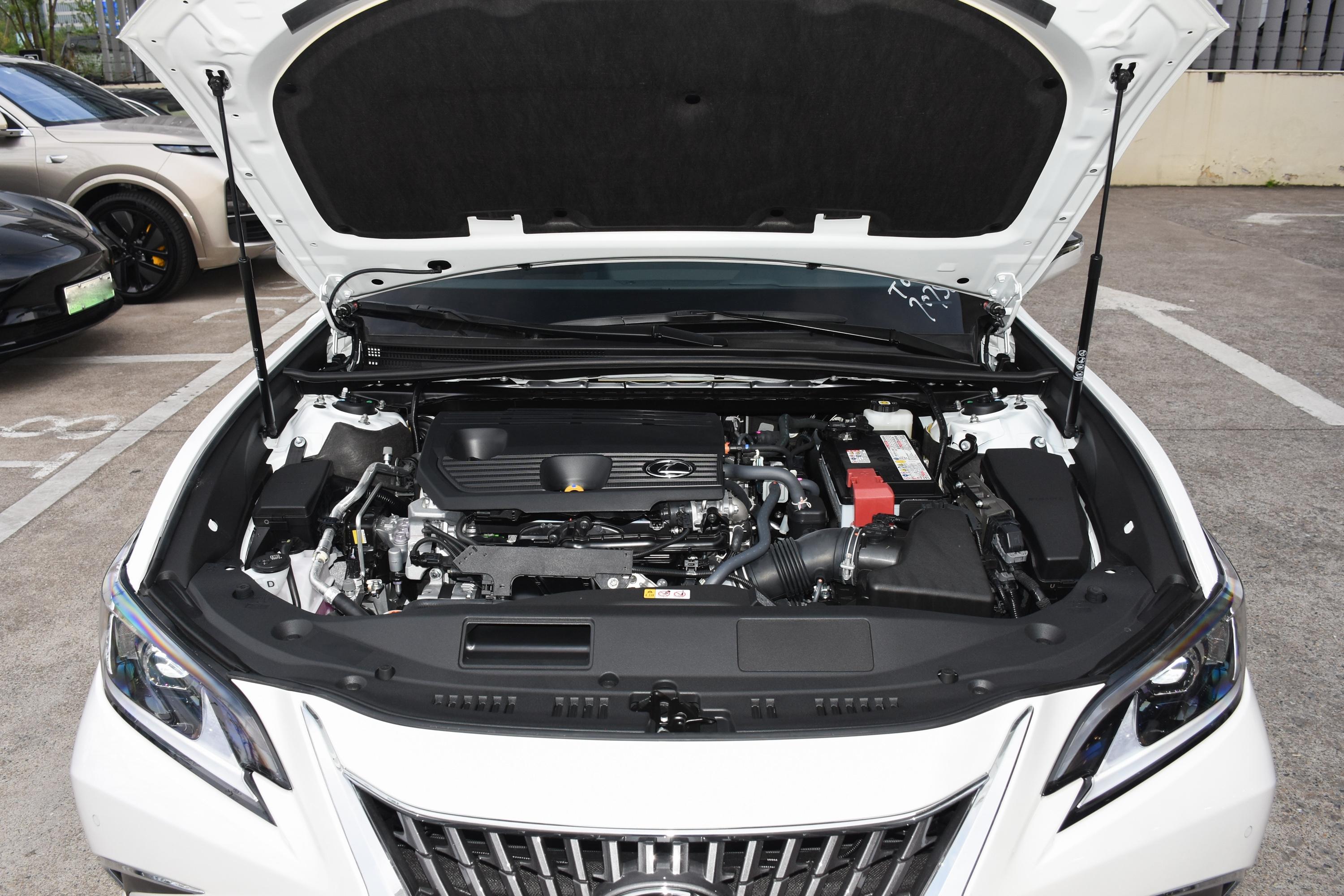 【雷克萨斯ES260 卓越版前舱整体图片-汽车图片大全】-易车