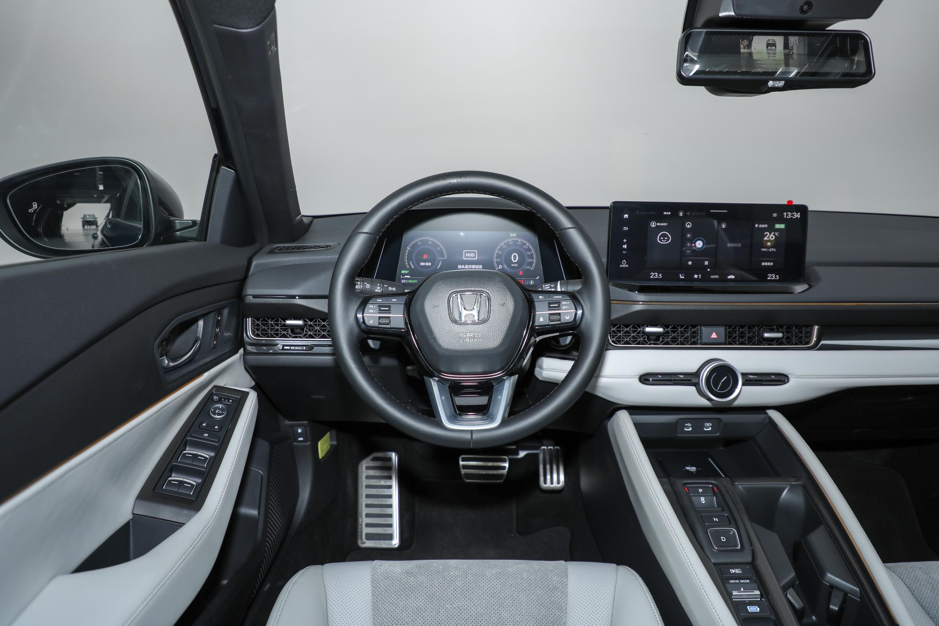 【英仕派 e:PHEV2.0L 82km 智耀版驾驶位区域图片-汽车图片大全】-易车