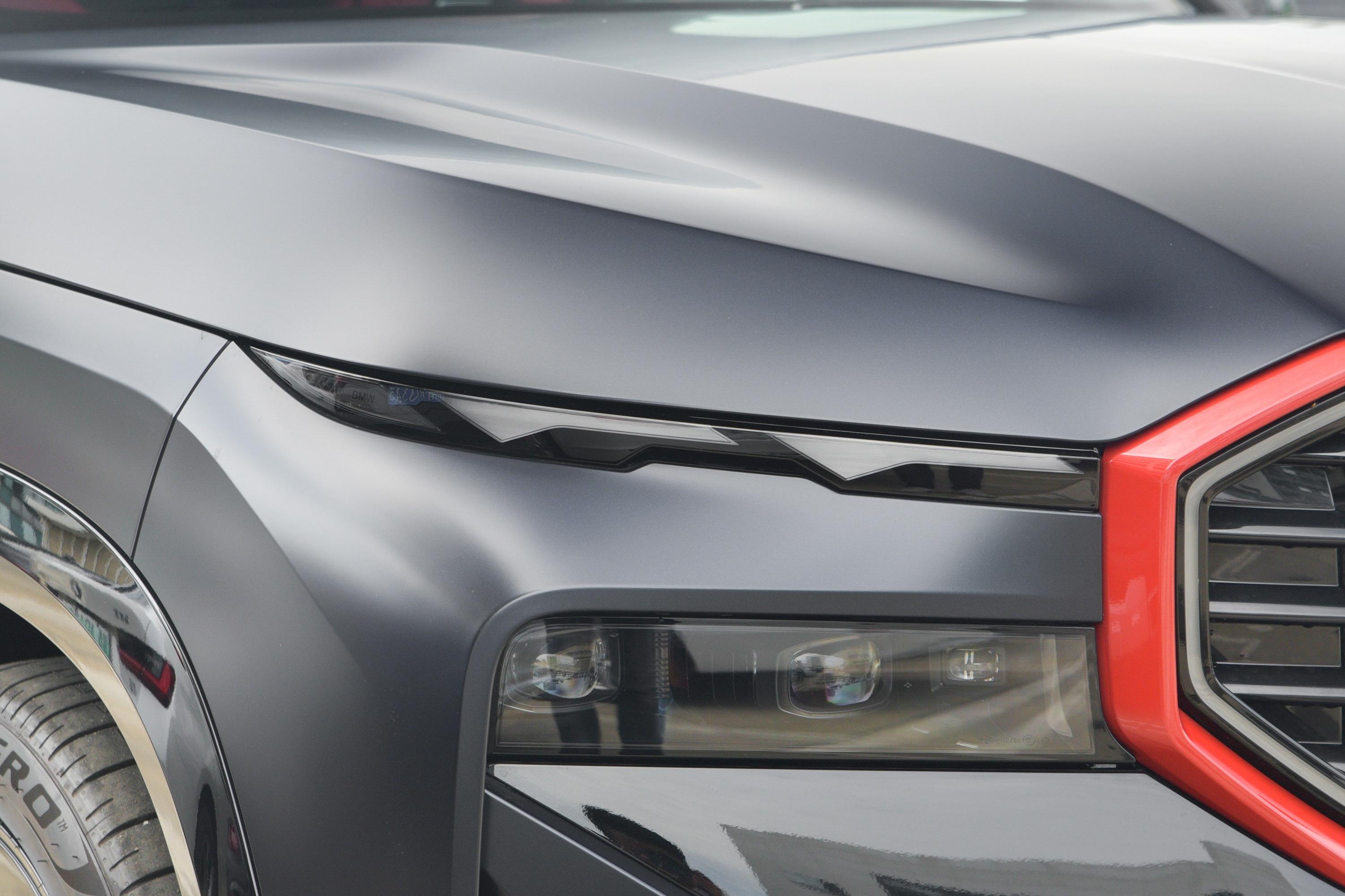 【宝马XM4.4T 78km Label Red限量版外观灯组图片-汽车图片大全】-易车