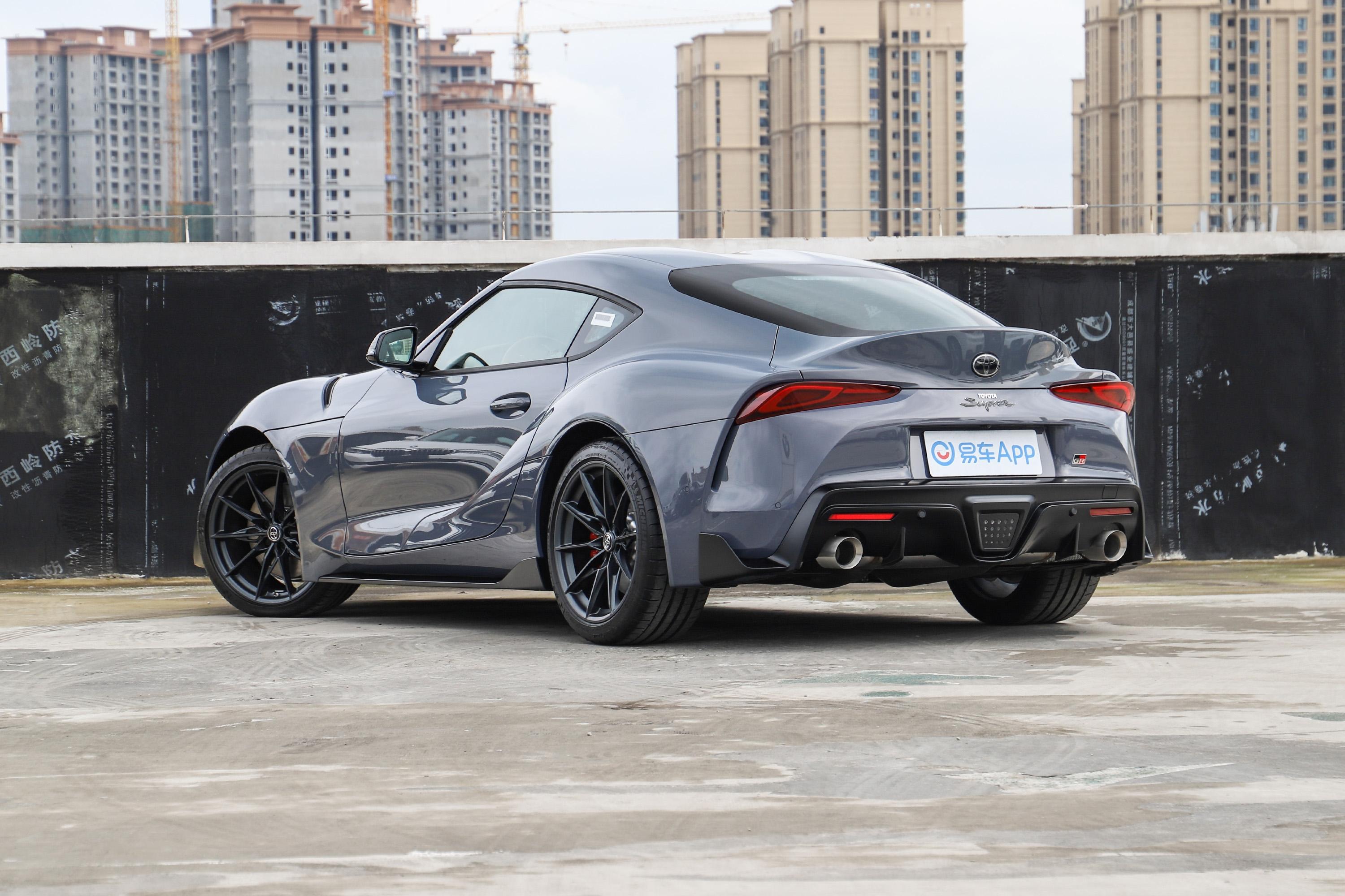 【SUPRA改款 GR SUPRA 3.0T 标准型侧后45度车头向左水平图片-汽车图片大全】-易车