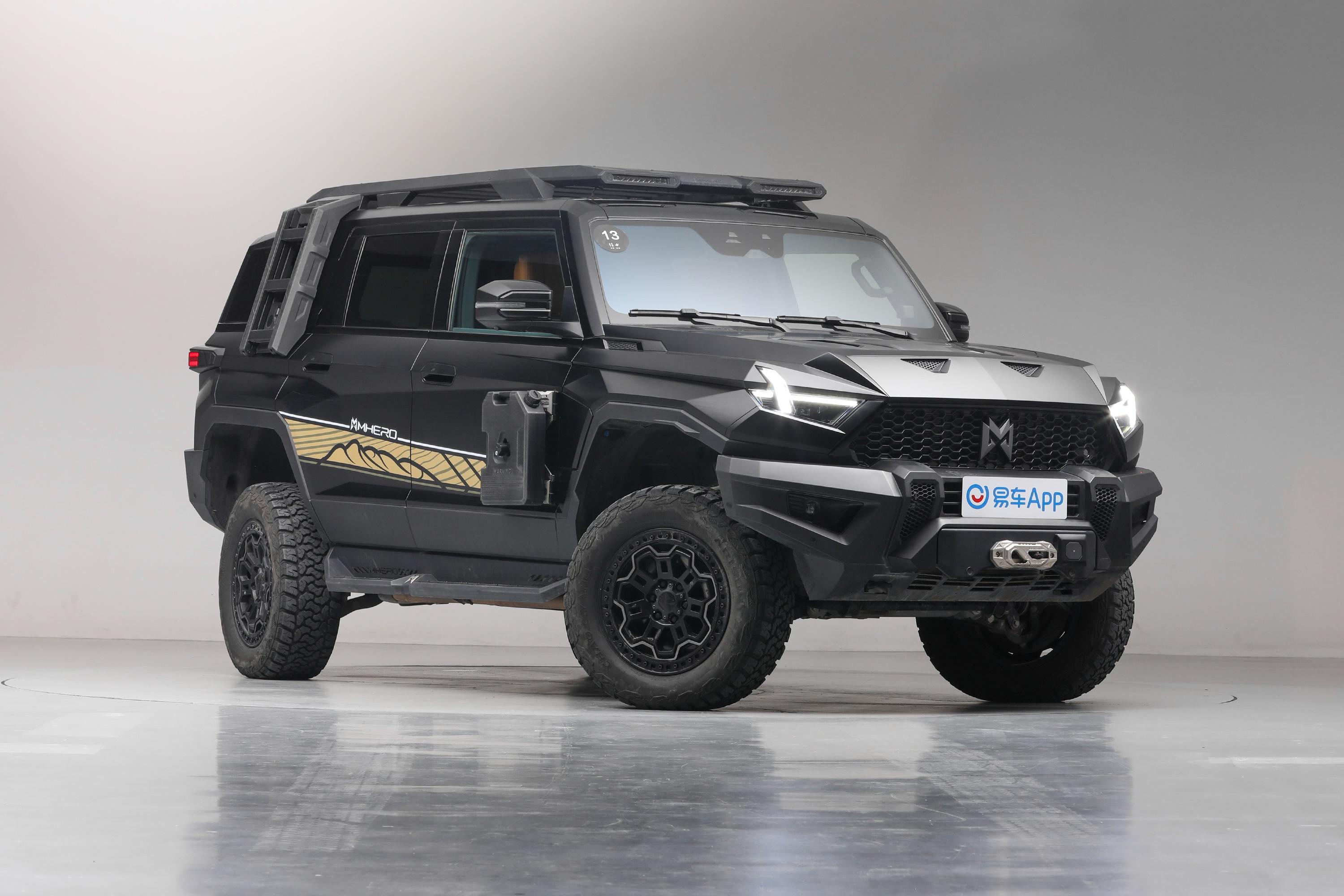 【猛士917增程式 156km 创始版侧前45度车头向右水平图片-汽车图片大全】-易车