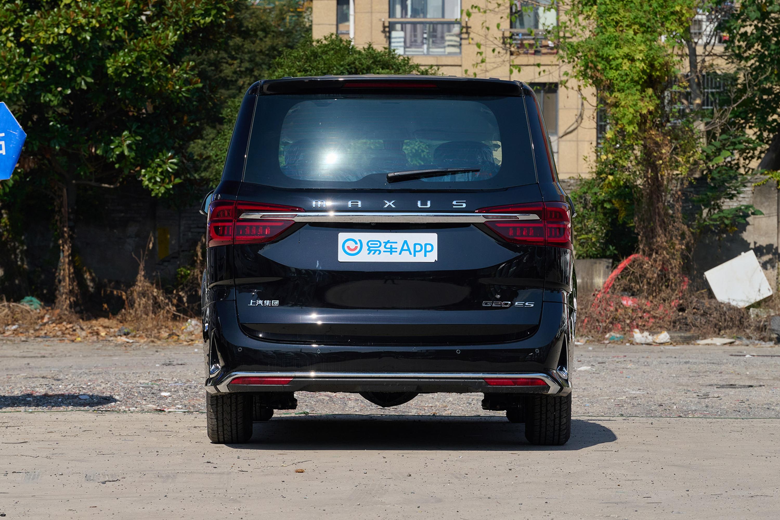 【大通G20改款 ES 2.0T 自动超值版 7座 汽油正后水平图片-汽车图片大全】-易车