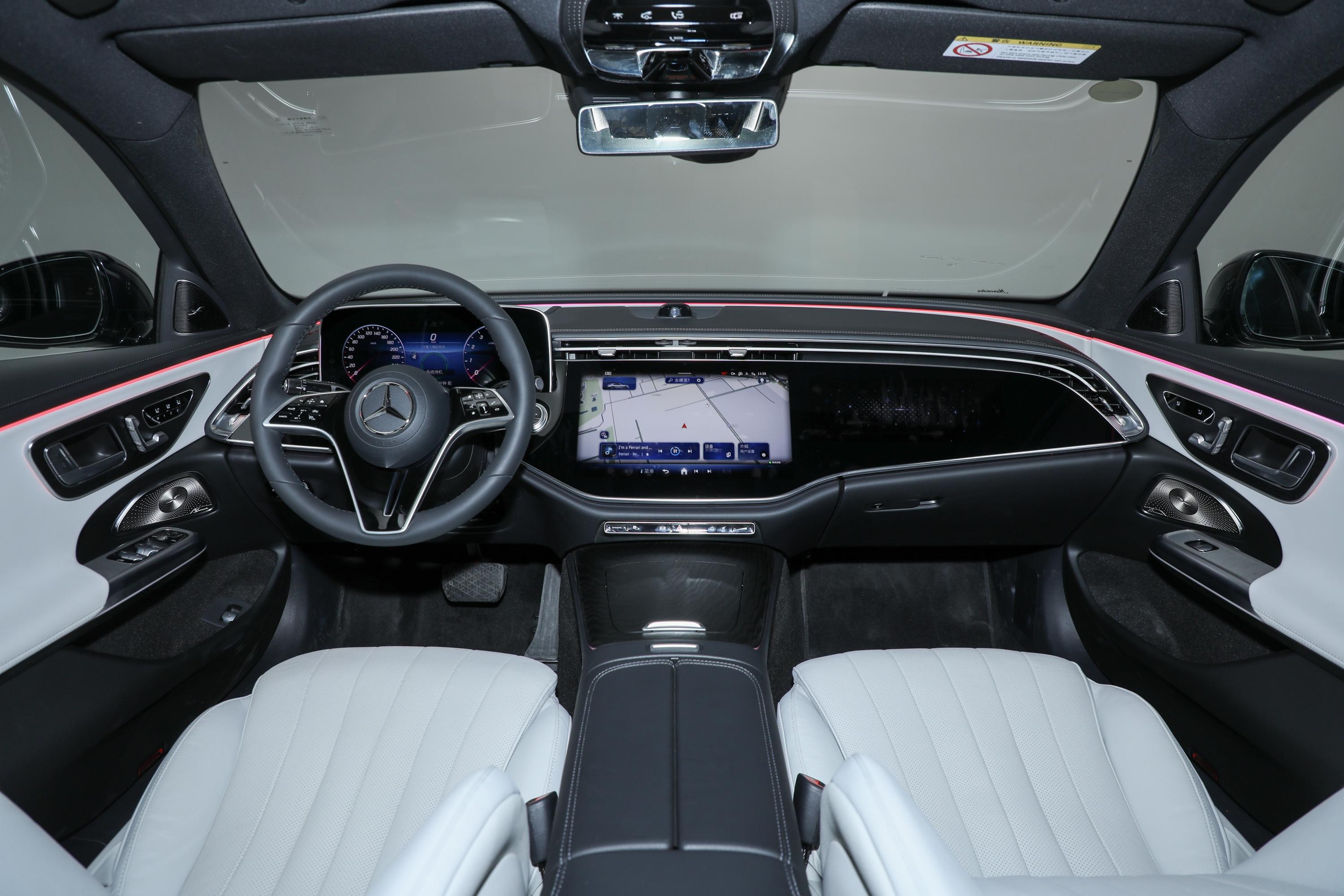 【奔驰E级E 300 L 豪华型内饰全景正拍图片-汽车图片大全】-易车