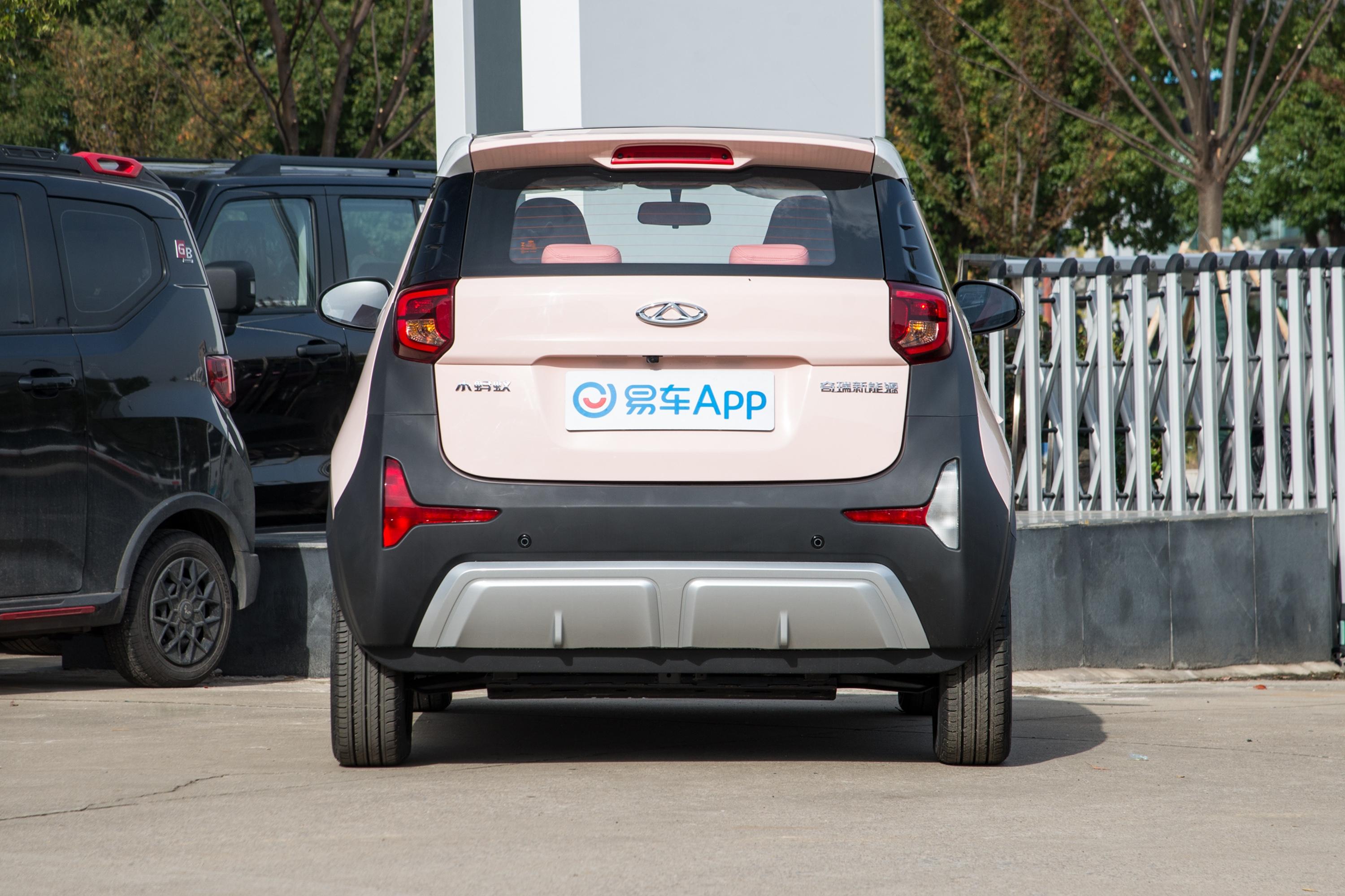 【小蚂蚁251km 真爱版 25.05kWh正后水平图片-汽车图片大全】-易车