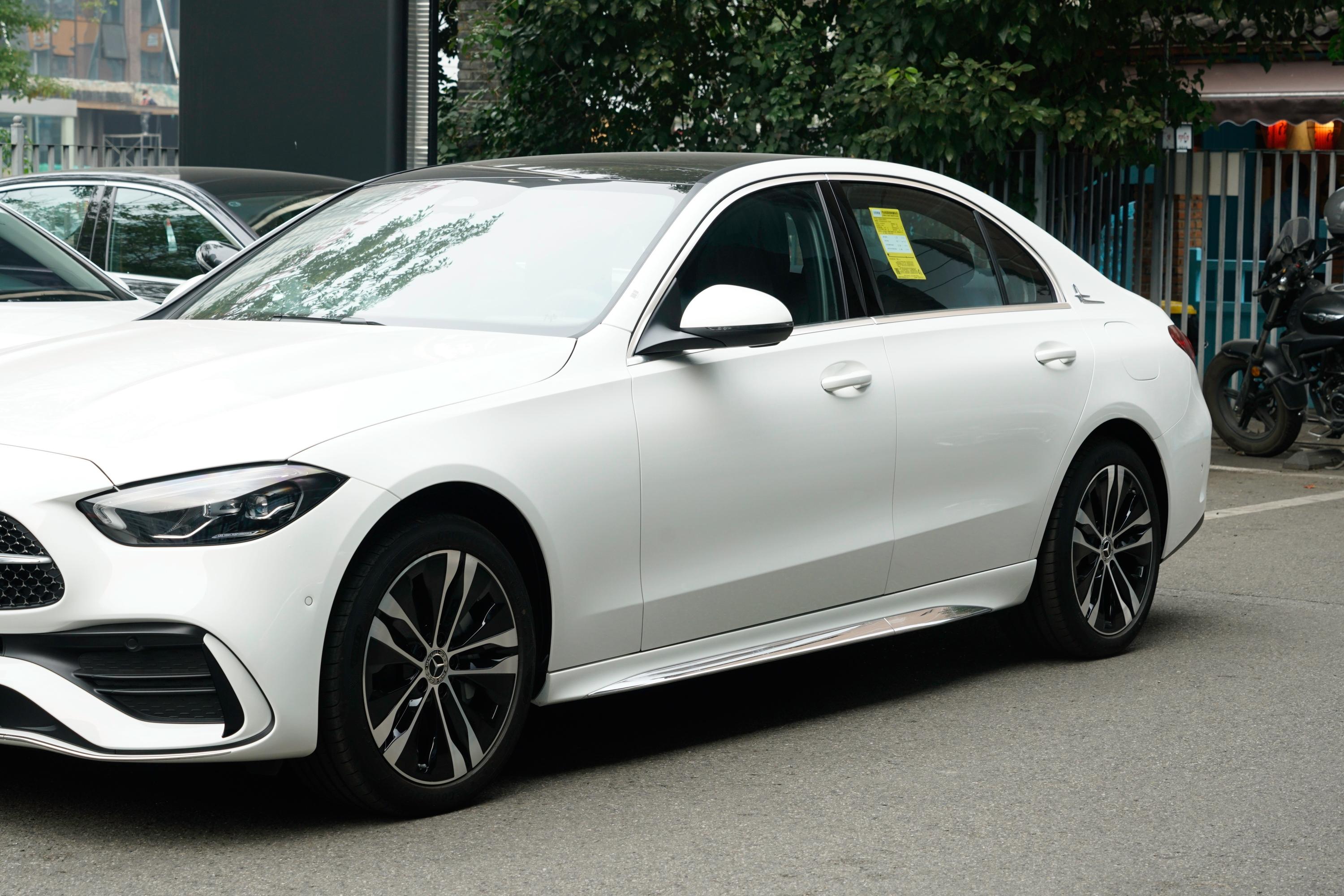 【奔驰C级 插电混动改款 C 350 e L外观细节图片-汽车图片大全】-易车