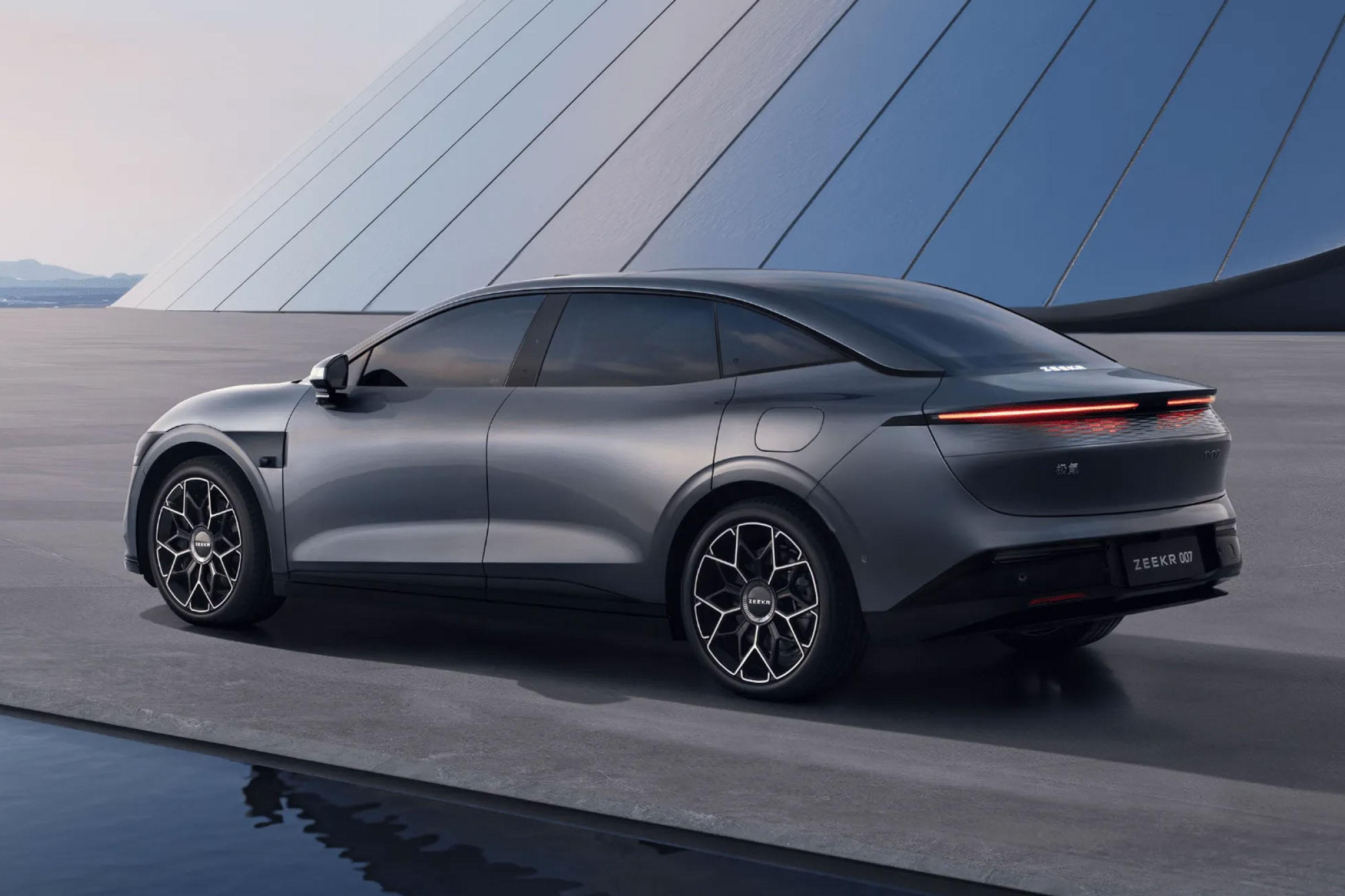 【ZEEKR 007图片-汽车图片大全】-易车