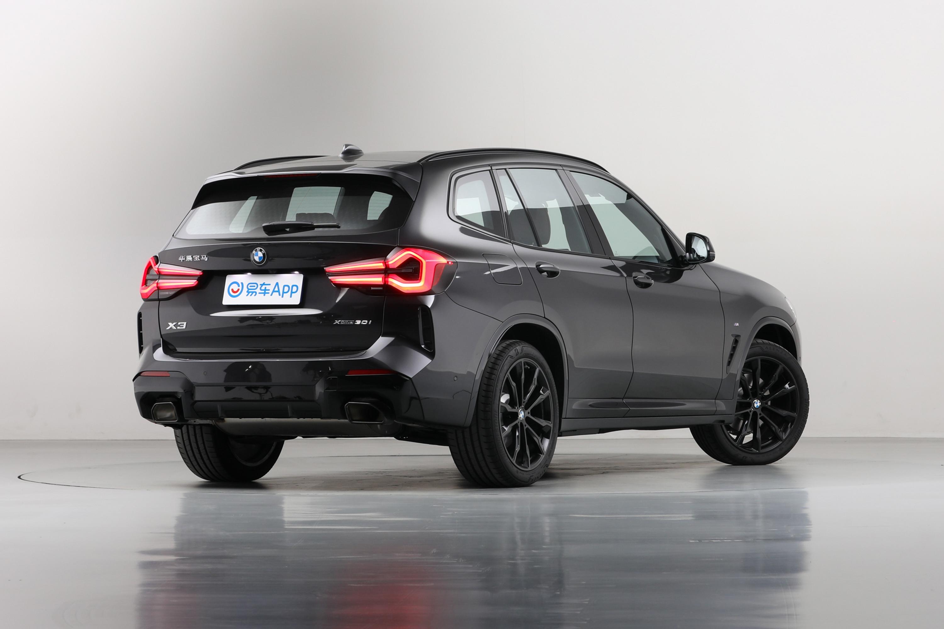 【宝马X3改款 xDrive30i 尊享型 M曜夜套装侧后45度车头向右水平图片-汽车图片大全】-易车