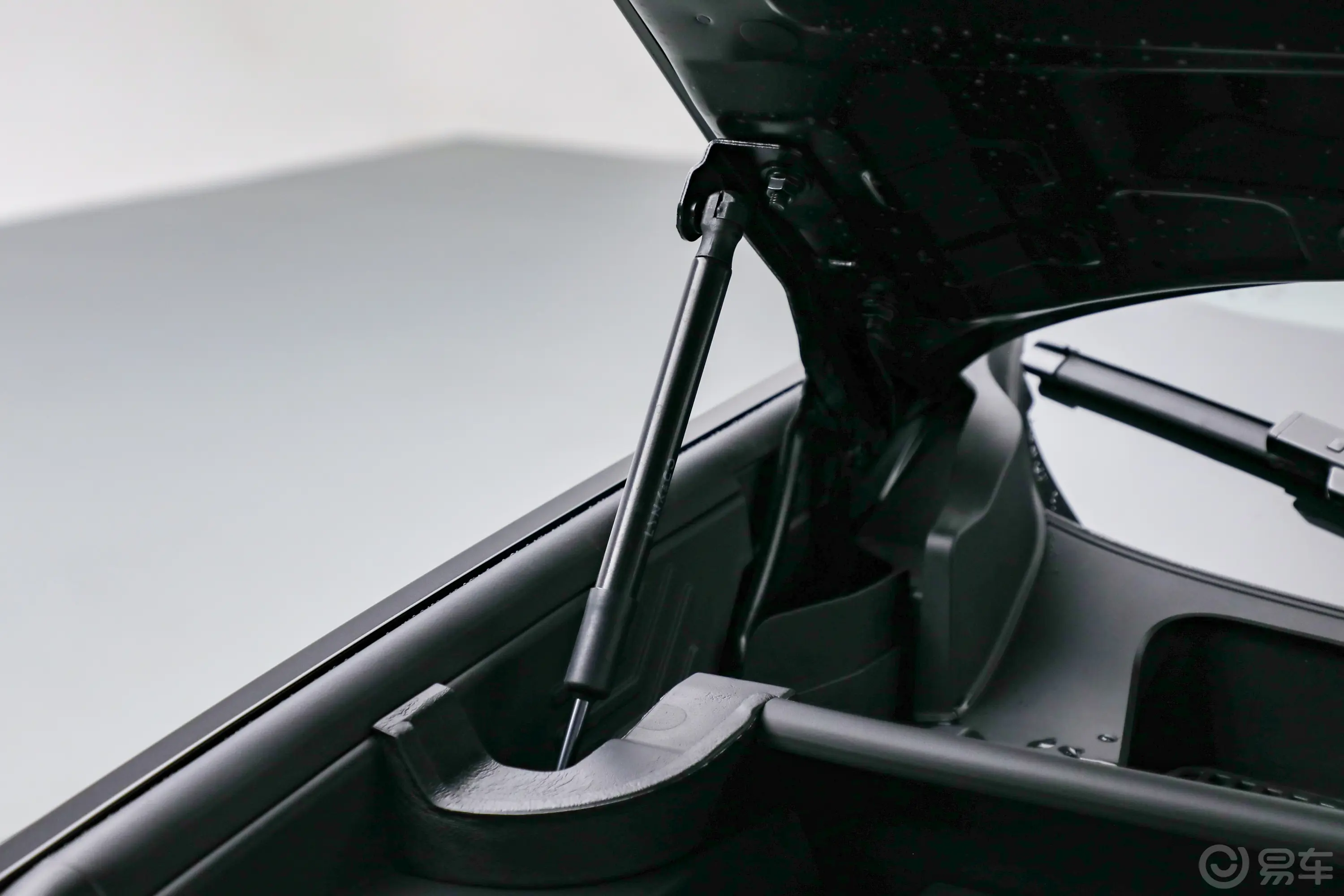 【领克09 EM-PEM-P 2.0T 190km Ultra 6座动力底盘图片-汽车图片大全】-易车