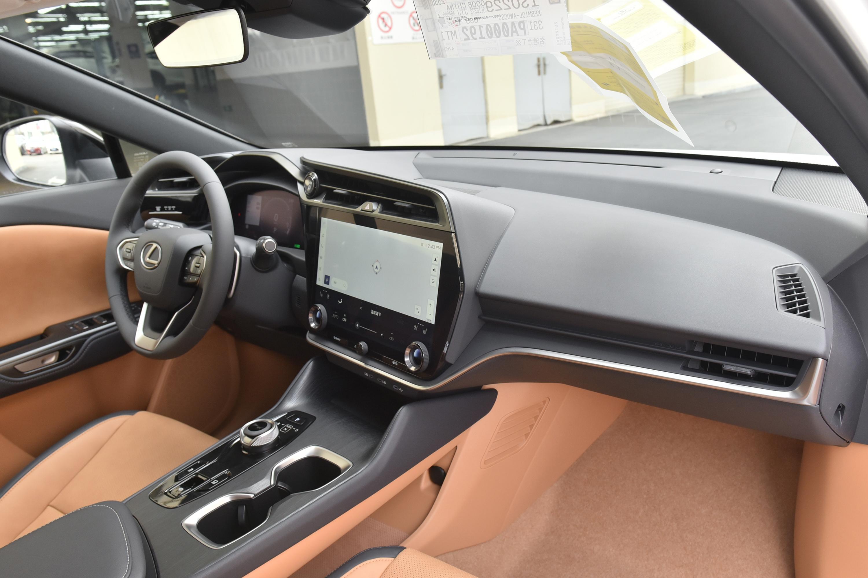 【雷克萨斯RZ300e 长续航纵享版内饰全景副驾方向图片-汽车图片大全】-易车