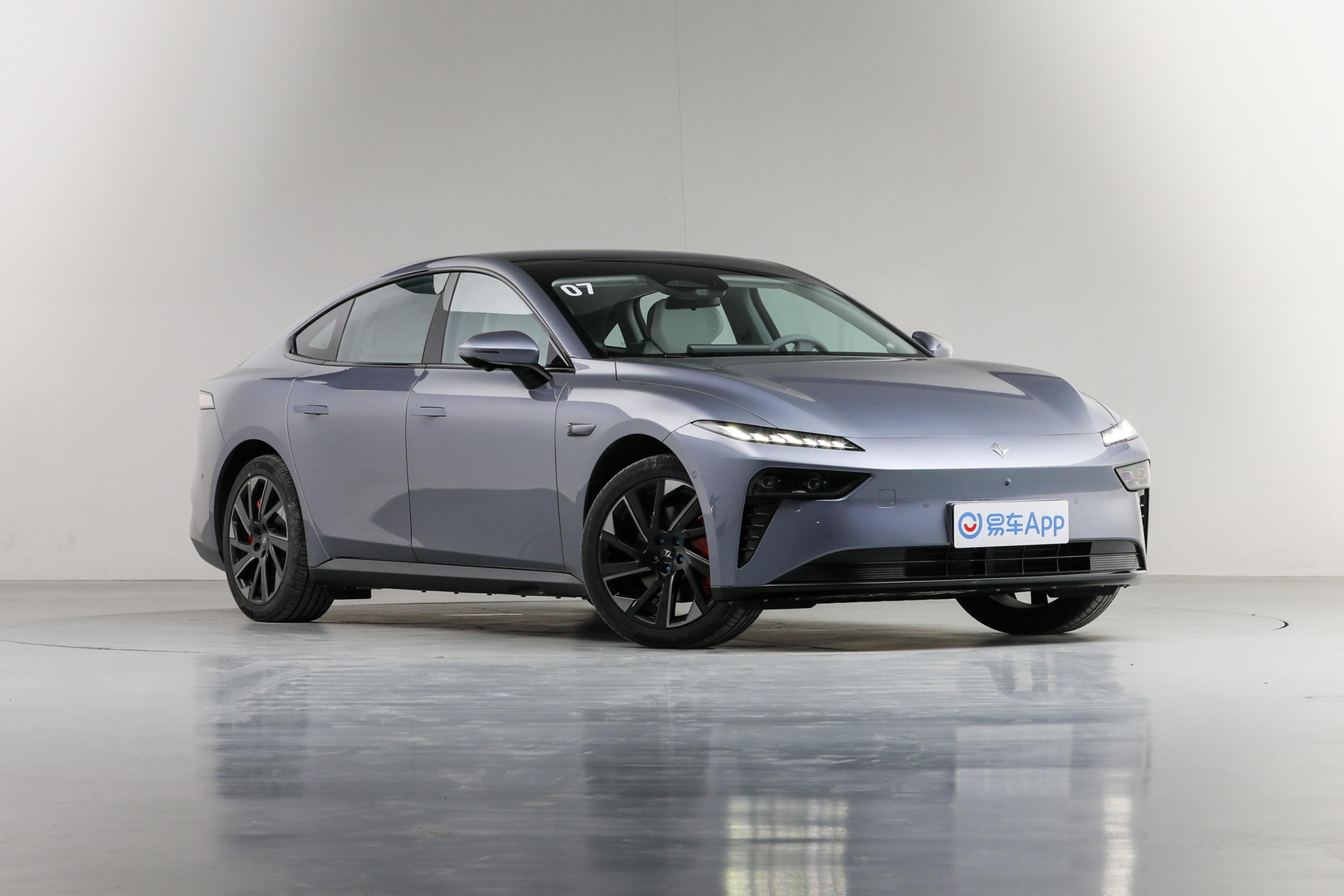 【eπ007纯电版 540km 四驱Max版侧前45度车头向右水平图片-汽车图片大全】-易车