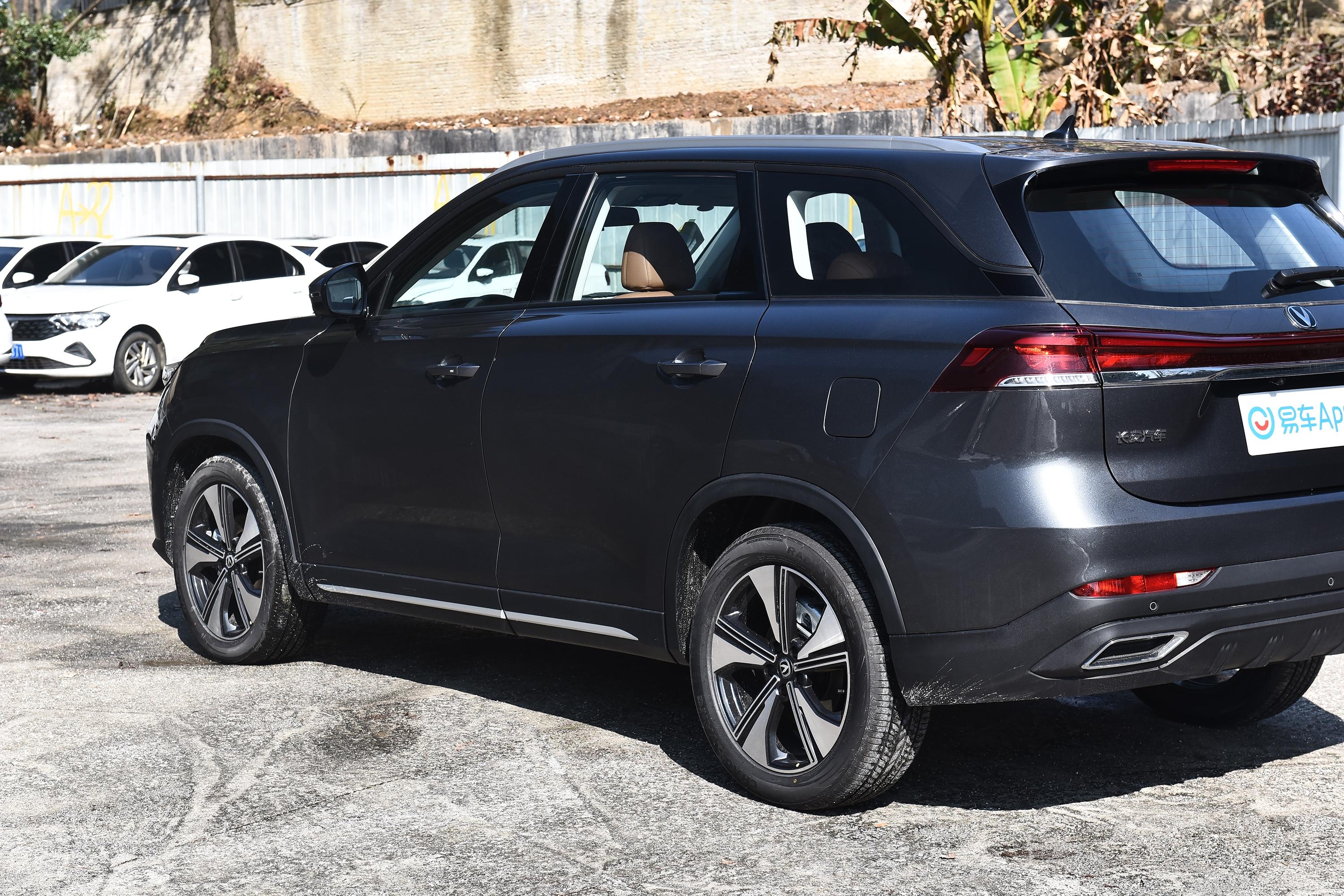 【长安X7 PLUS1.5T 双离合智享型 5座外观细节图片-汽车图片大全】-易车