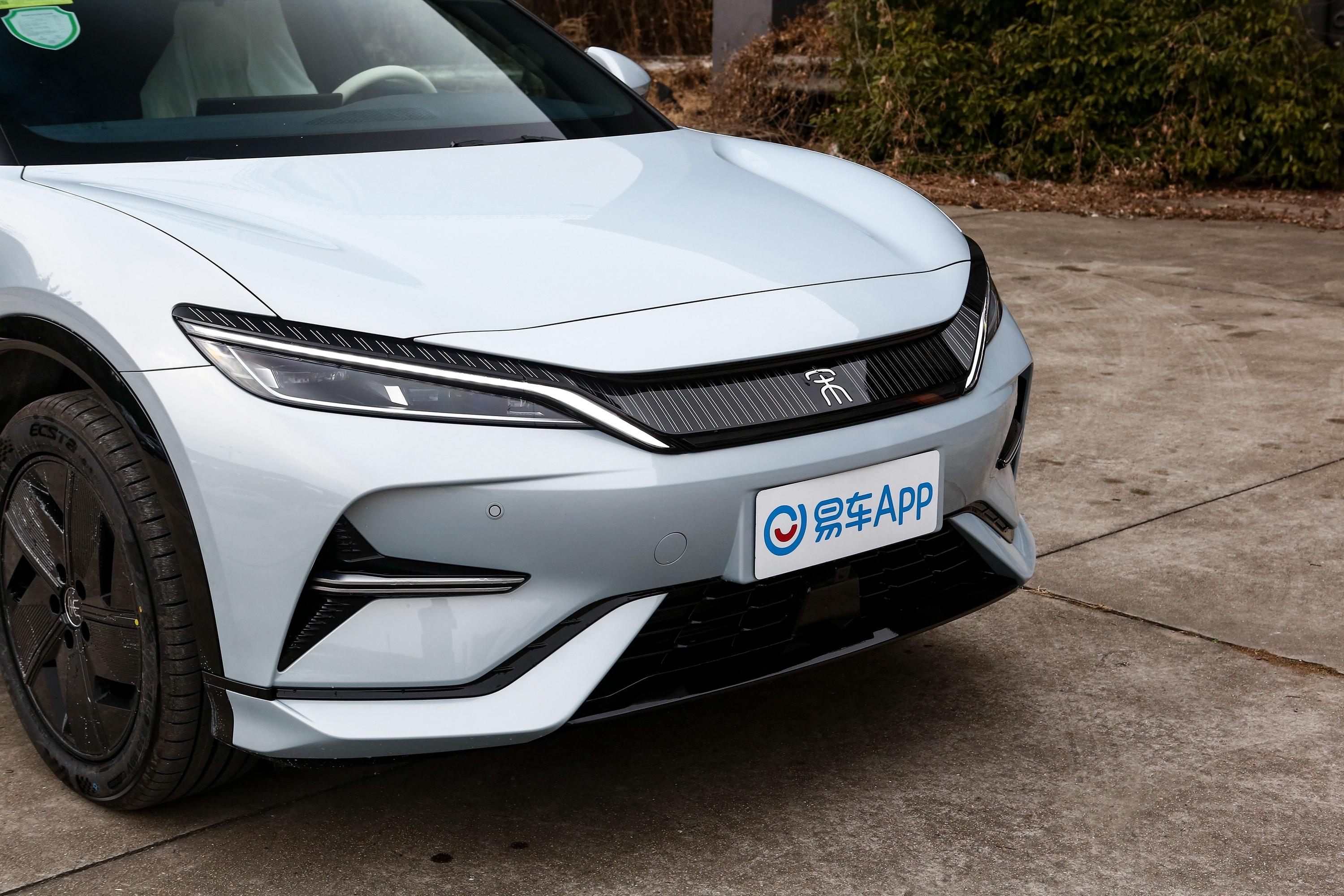 【宋L EV550km 后驱超越型前格栅侧俯拍图片-汽车图片大全】-易车