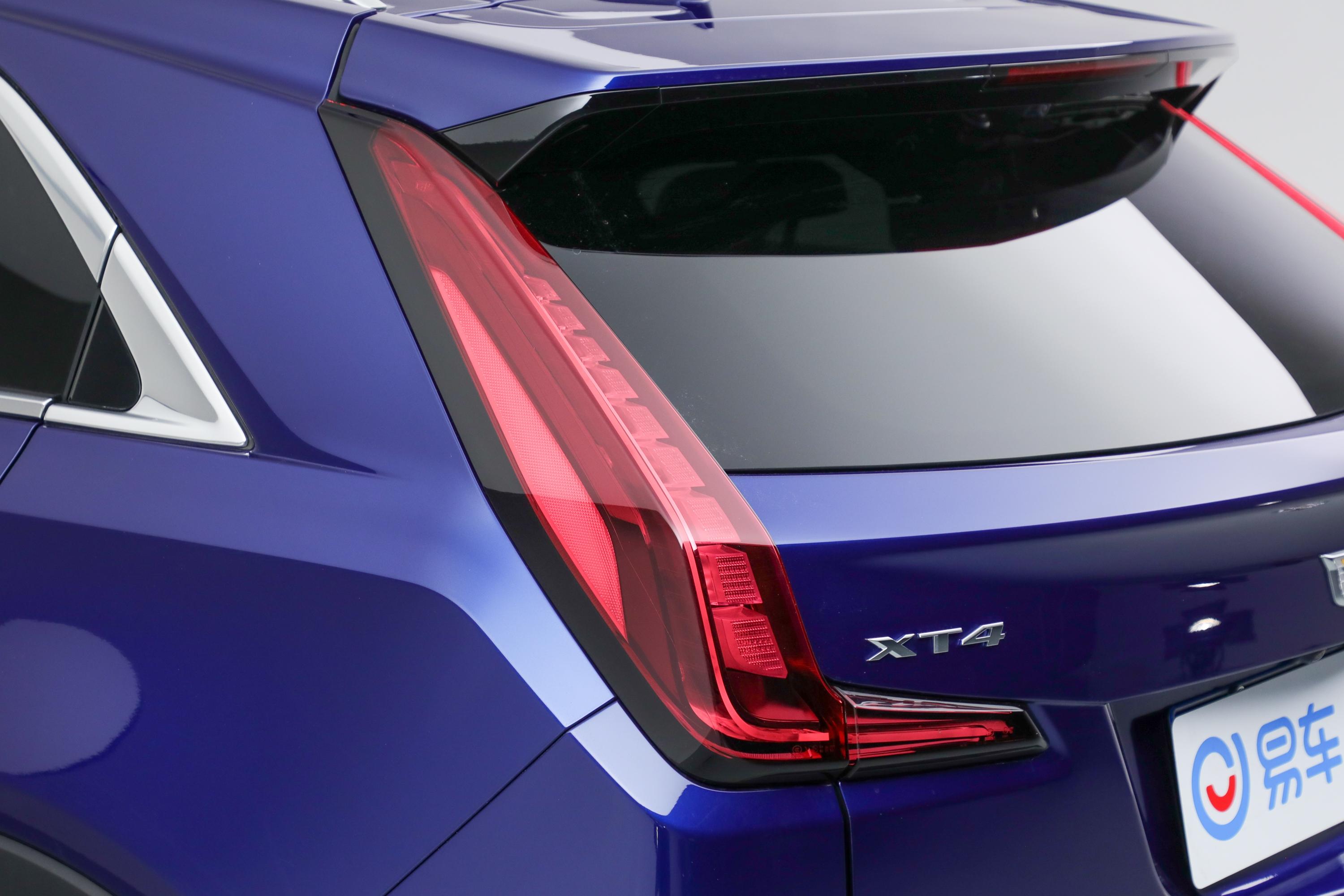 【凯迪拉克XT428T 两驱尊贵型尾灯侧45度俯拍图片-汽车图片大全】-易车