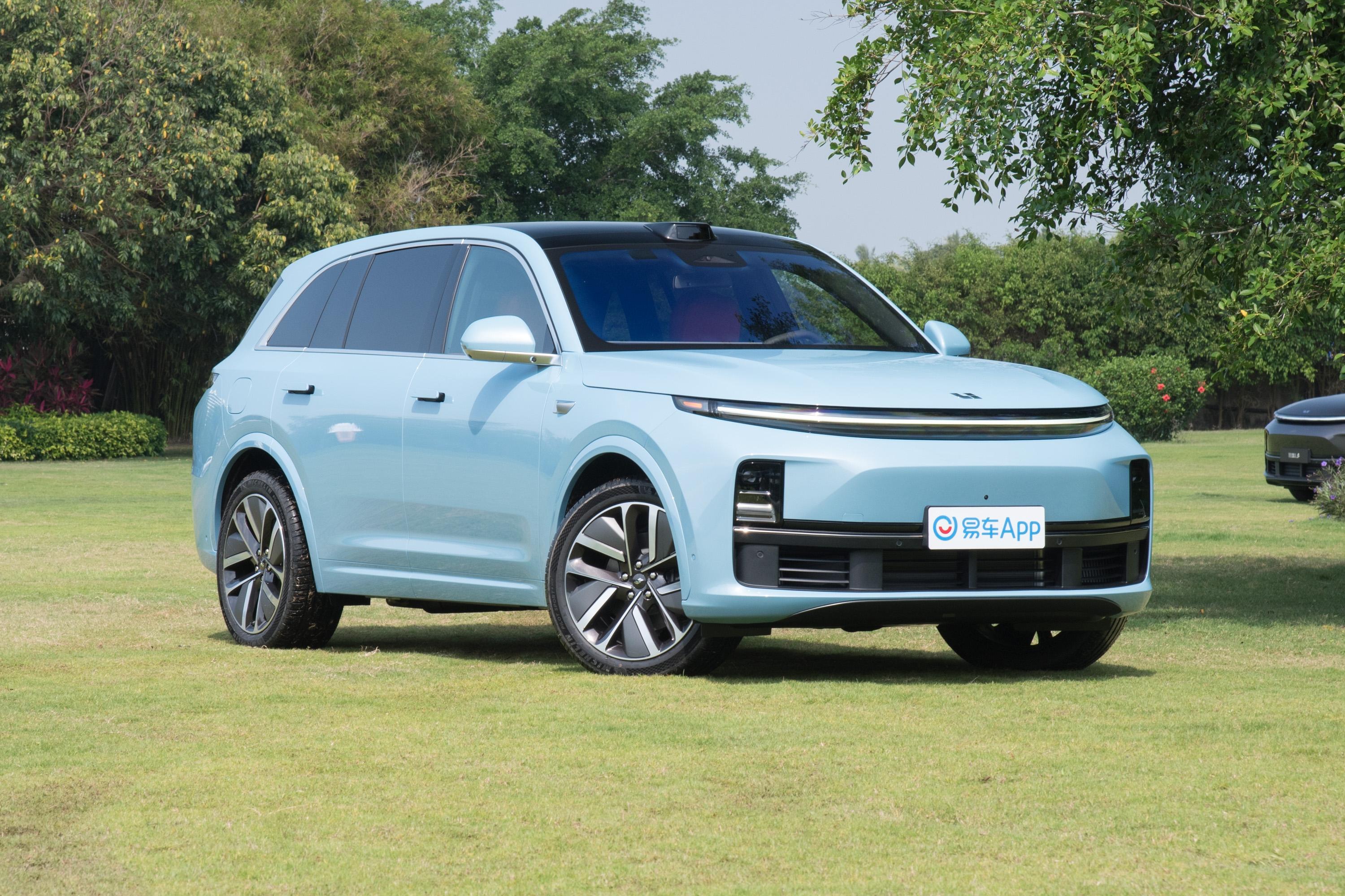 【理想L7L7 Ultra侧前45度车头向右水平图片-汽车图片大全】-易车