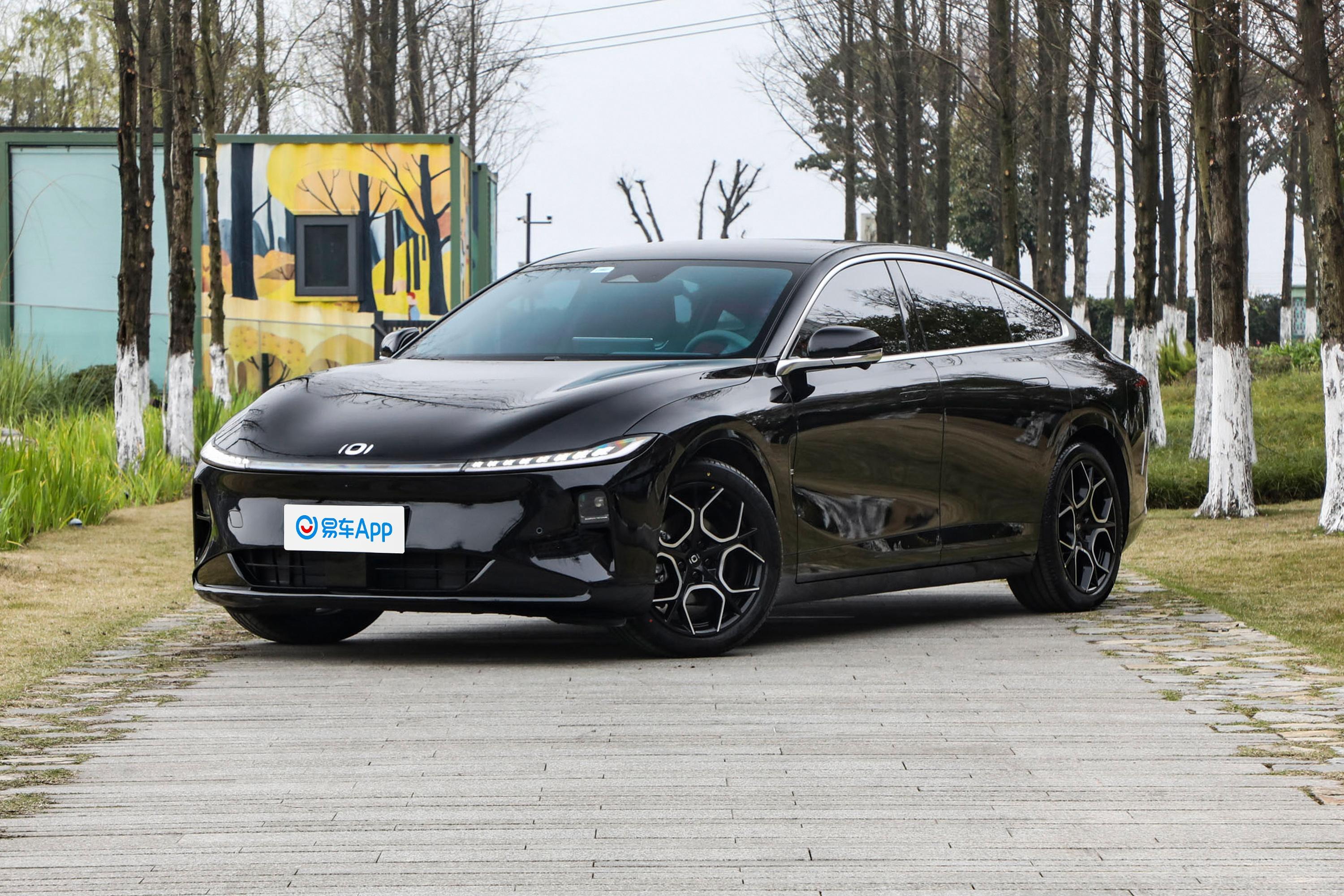 【长安启源A07纯电 真香版 710km 旗舰版侧前45度车头向左水平图片-汽车图片大全】-易车