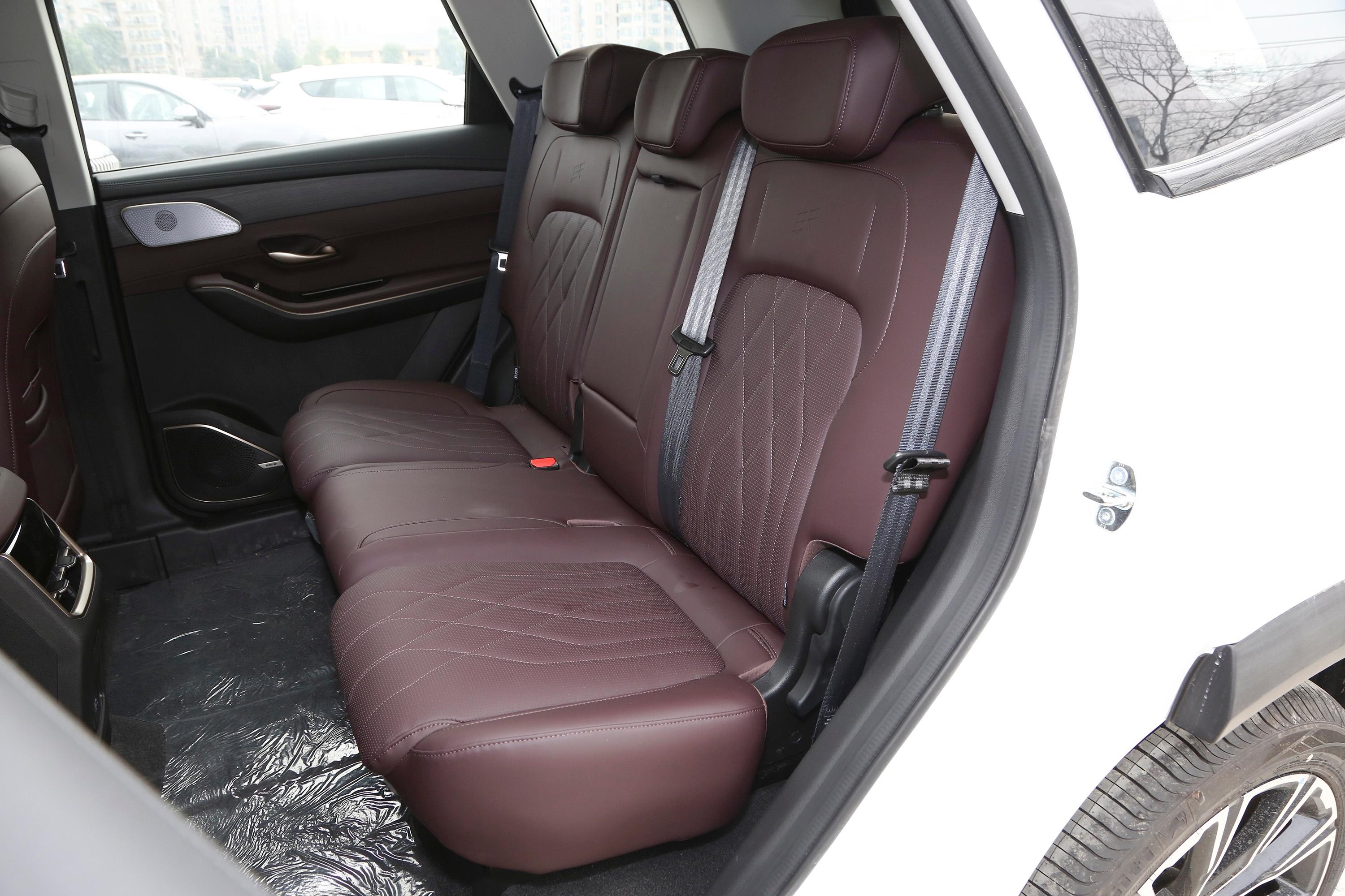 【捷途X90 PRO2.0T 尊贵版 7座后排座椅图片-汽车图片大全】-易车