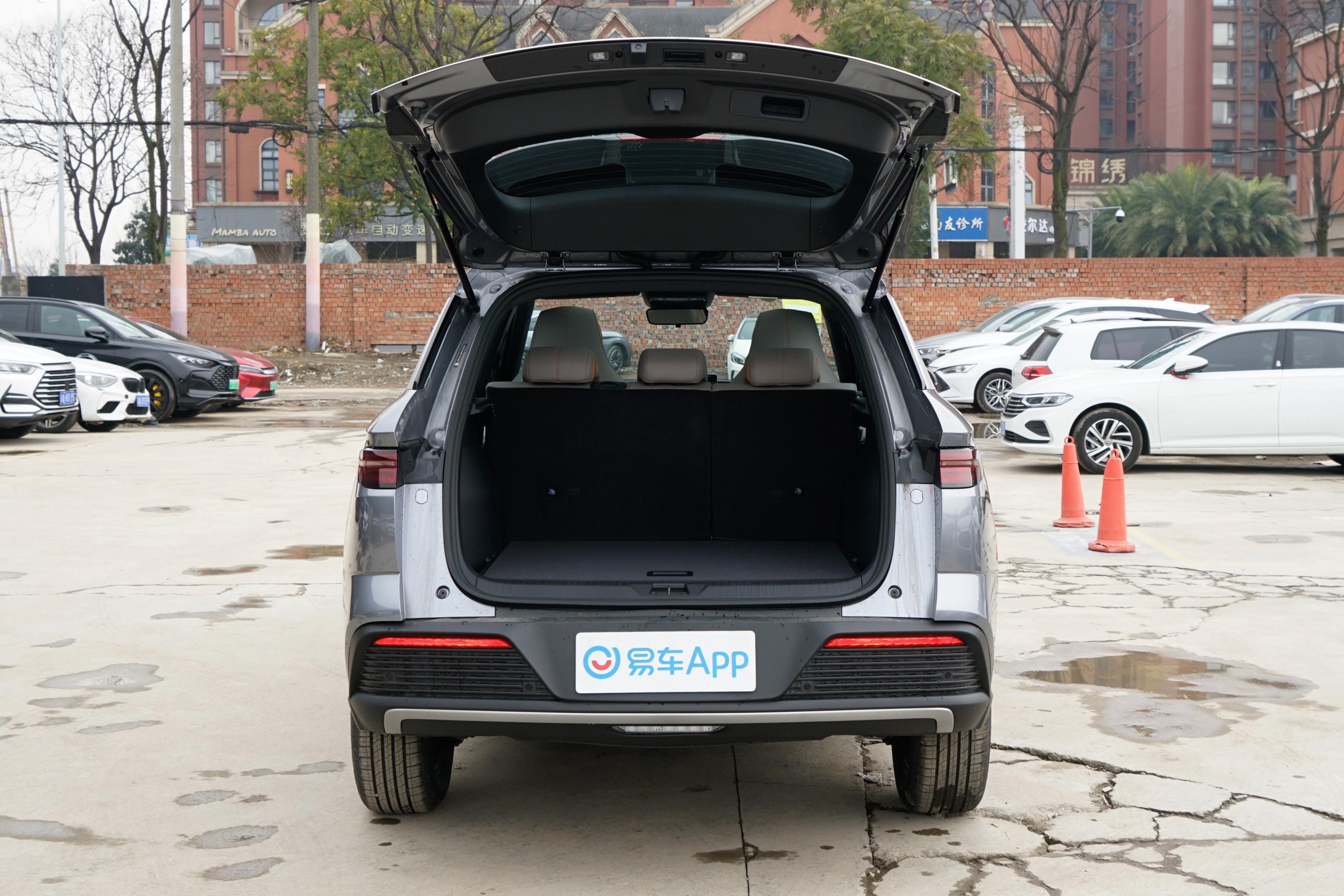 【宋Pro新能源DM-i 荣耀版 1.5L 71km 超越型后备厢图片-汽车图片大全】-易车