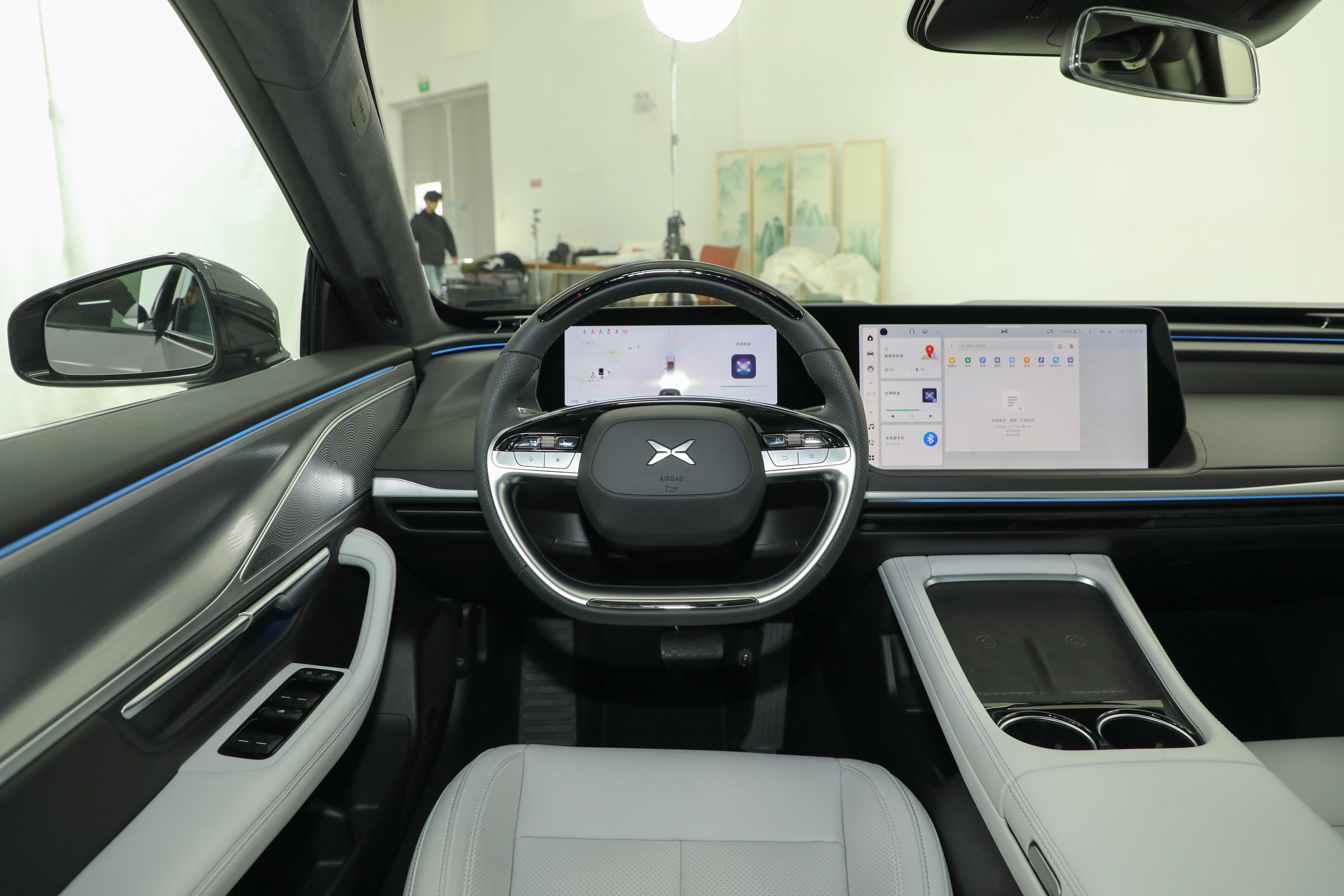 【小鹏P7P7i 702 后驱Max鹏翼版驾驶位区域图片-汽车图片大全】-易车