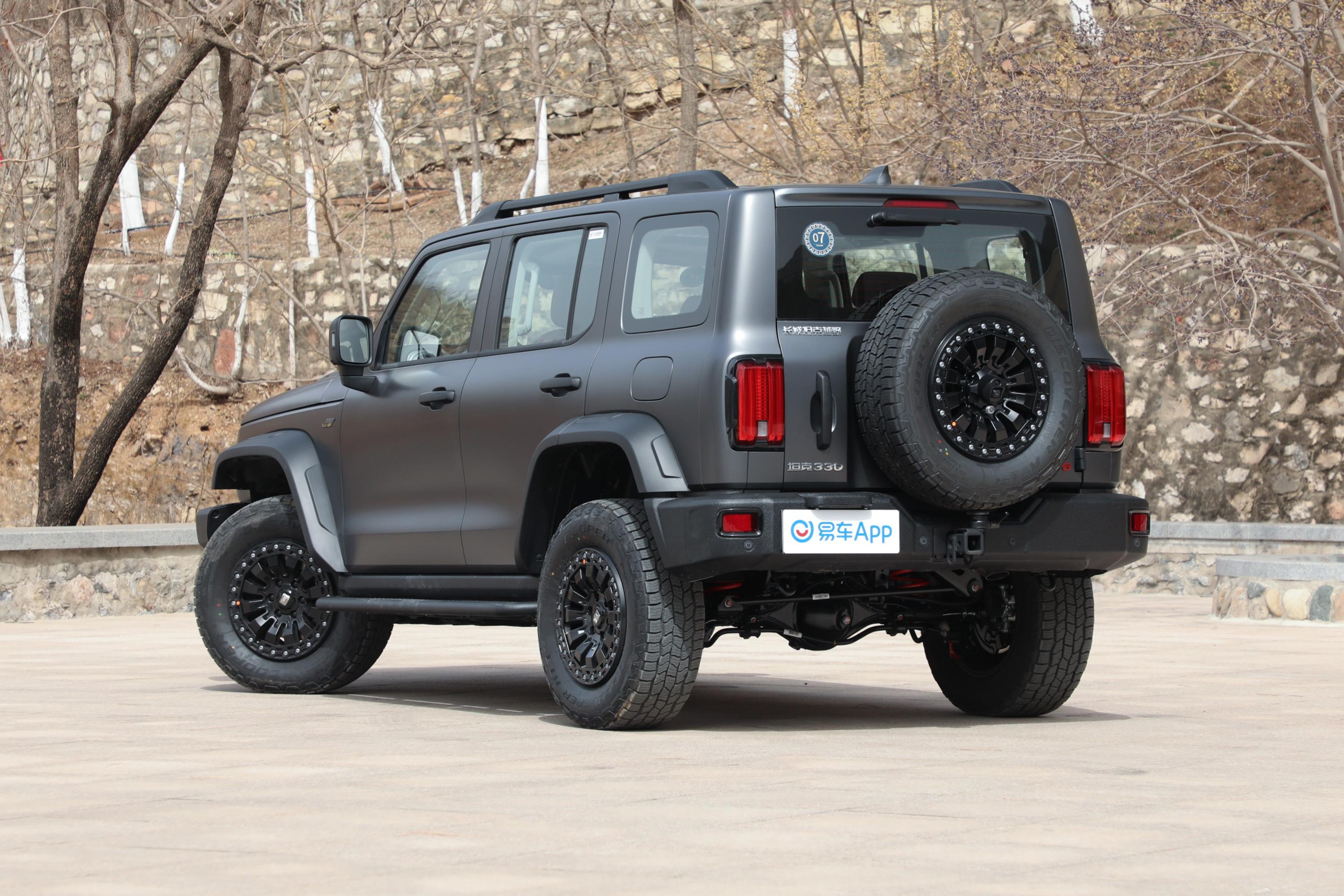 【坦克300330 3.0T V6侧后45度车头向左水平图片-汽车图片大全】-易车