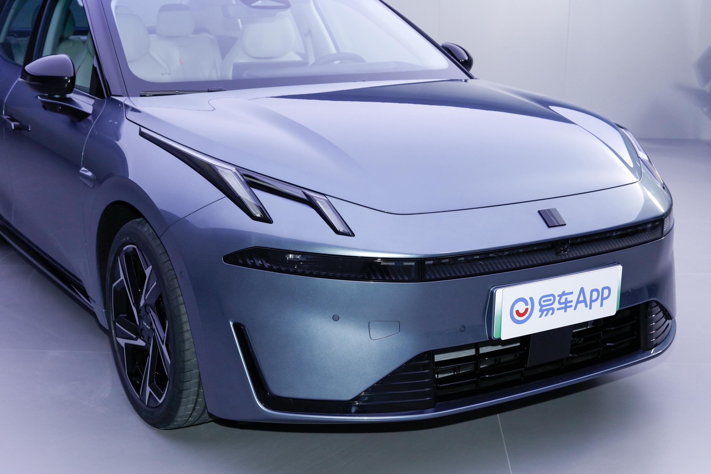 【领克07EM-P 1.5T 126km 长续航Halo前格栅侧俯拍图片-汽车图片大全】-易车